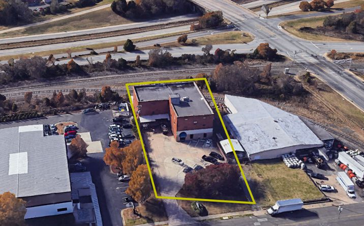 Pictures of Industrial property located at 810 Ramseur St, Durham, NC ...