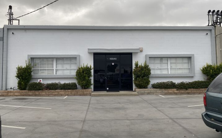 15541 Cabrito Rd, Los Angeles, CA 91406 | Crexi.com