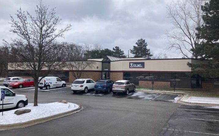 33469 W 14 Mile Rd, Farmington Hills, MI 48331 | Crexi.com