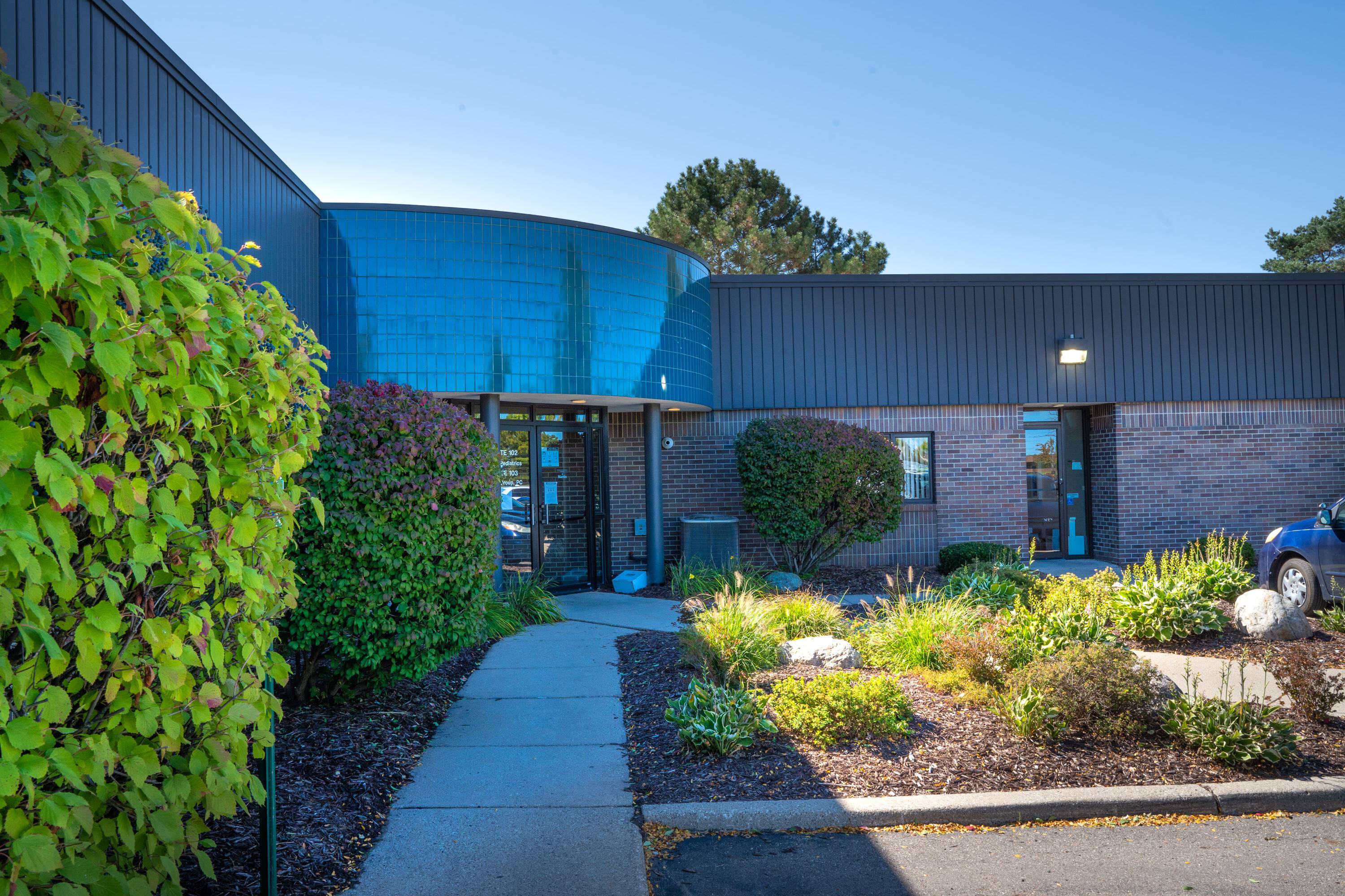 7335 WESTSHIRE DR Lansing MI 48917-9703 APN: 04004590012000 | Crexi.com