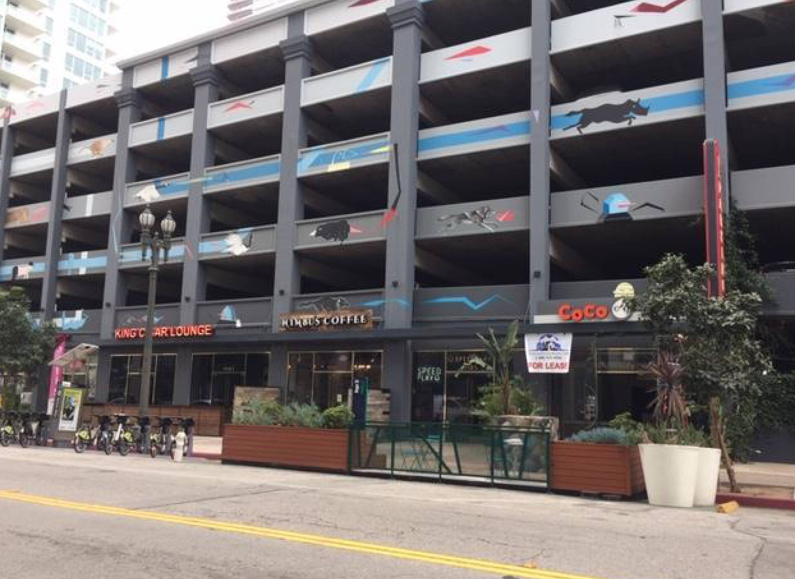 1111 S Hope St, Los Angeles, CA 90015 | Crexi.com