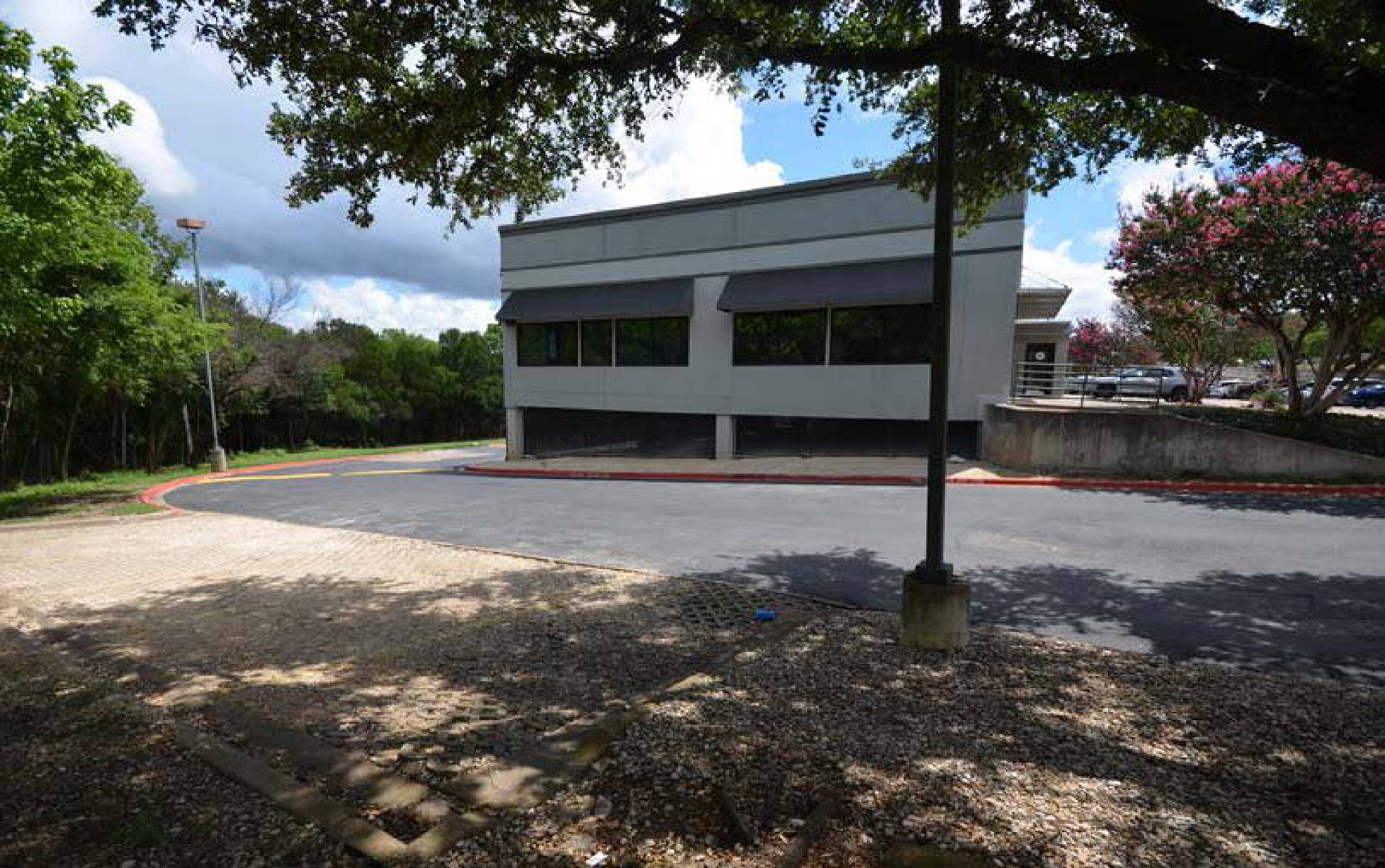 4544 S Lamar Blvd, Austin, TX 78745 | Crexi.com