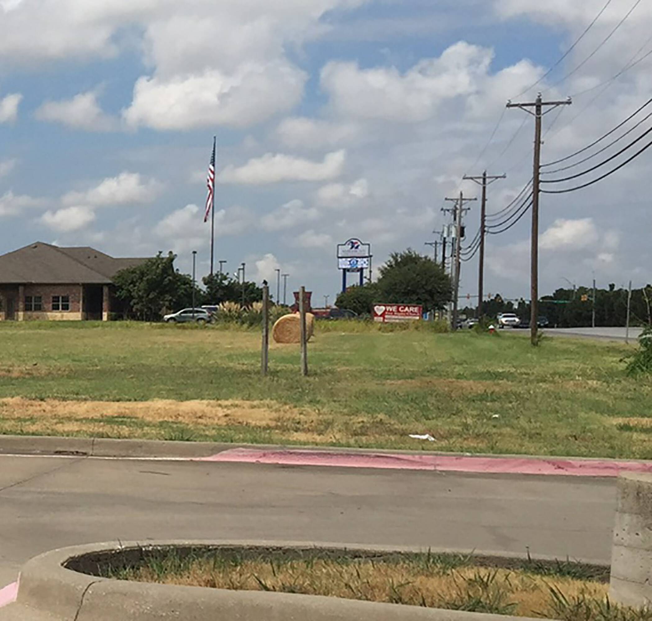 701 N Saginaw Blvd, Saginaw, TX 76179 | Crexi.com