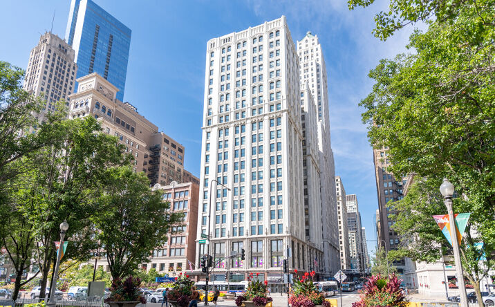 Lease Commercial Real Estate and Property in Chicago, IL | Crexi.com