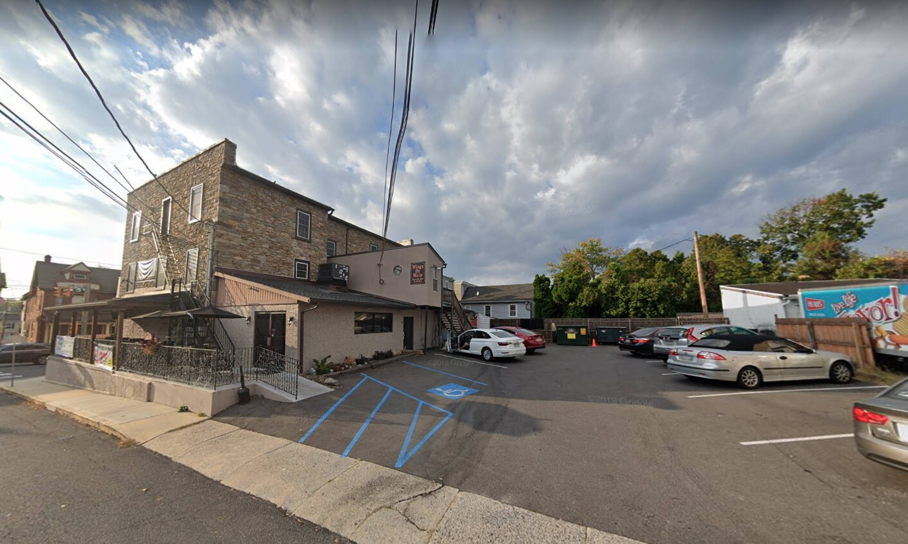 605 Main St, Hellertown, PA 18055 | Crexi.com