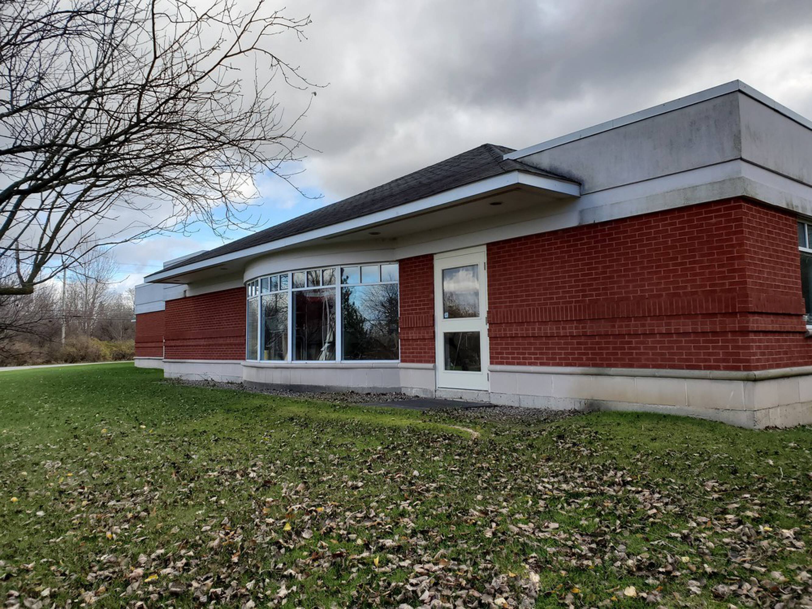 8705 Sheridan Dr, Williamsville, NY 14221 | Crexi.com