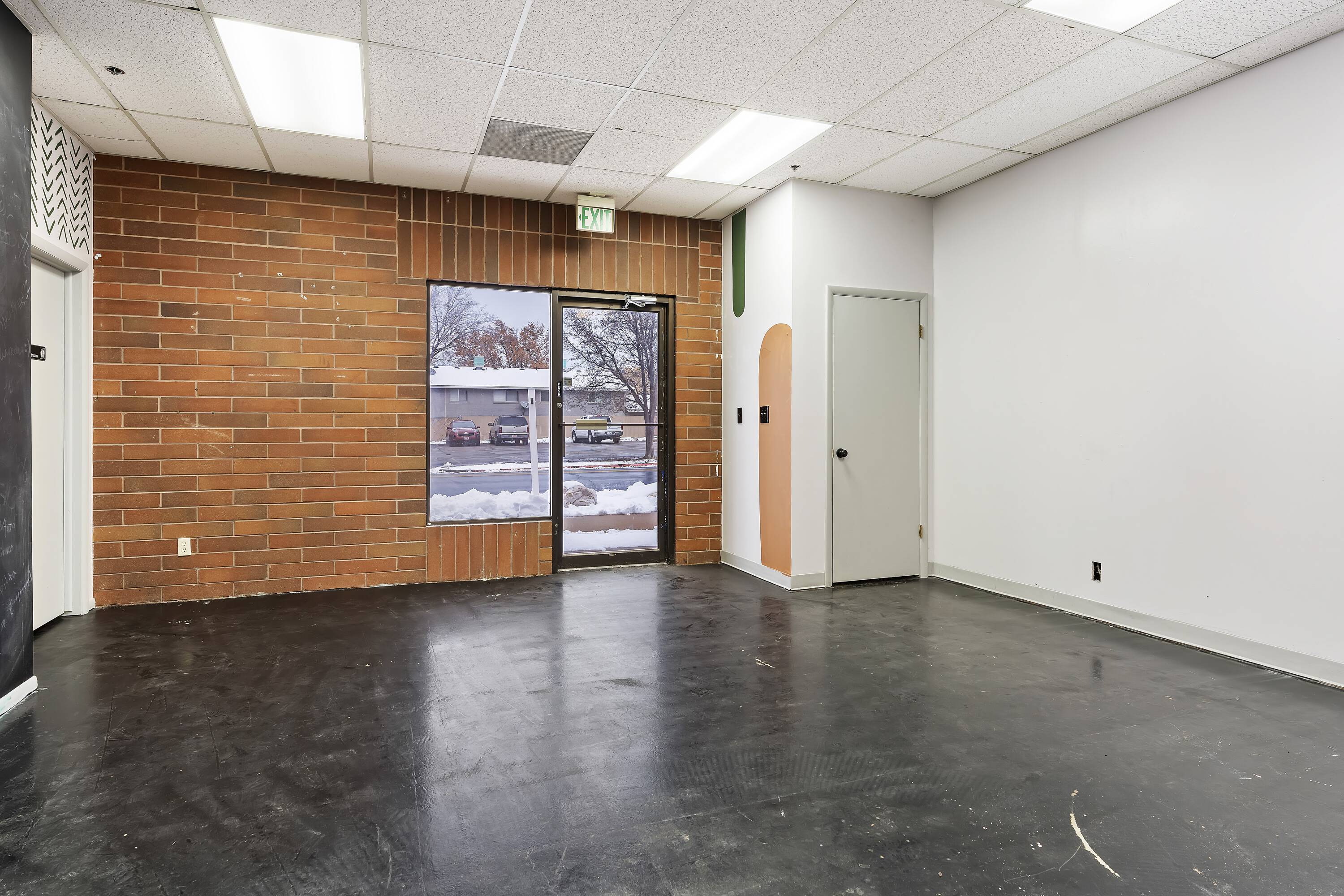 5211 S 1900 W, Roy, UT 84067 | Crexi.com