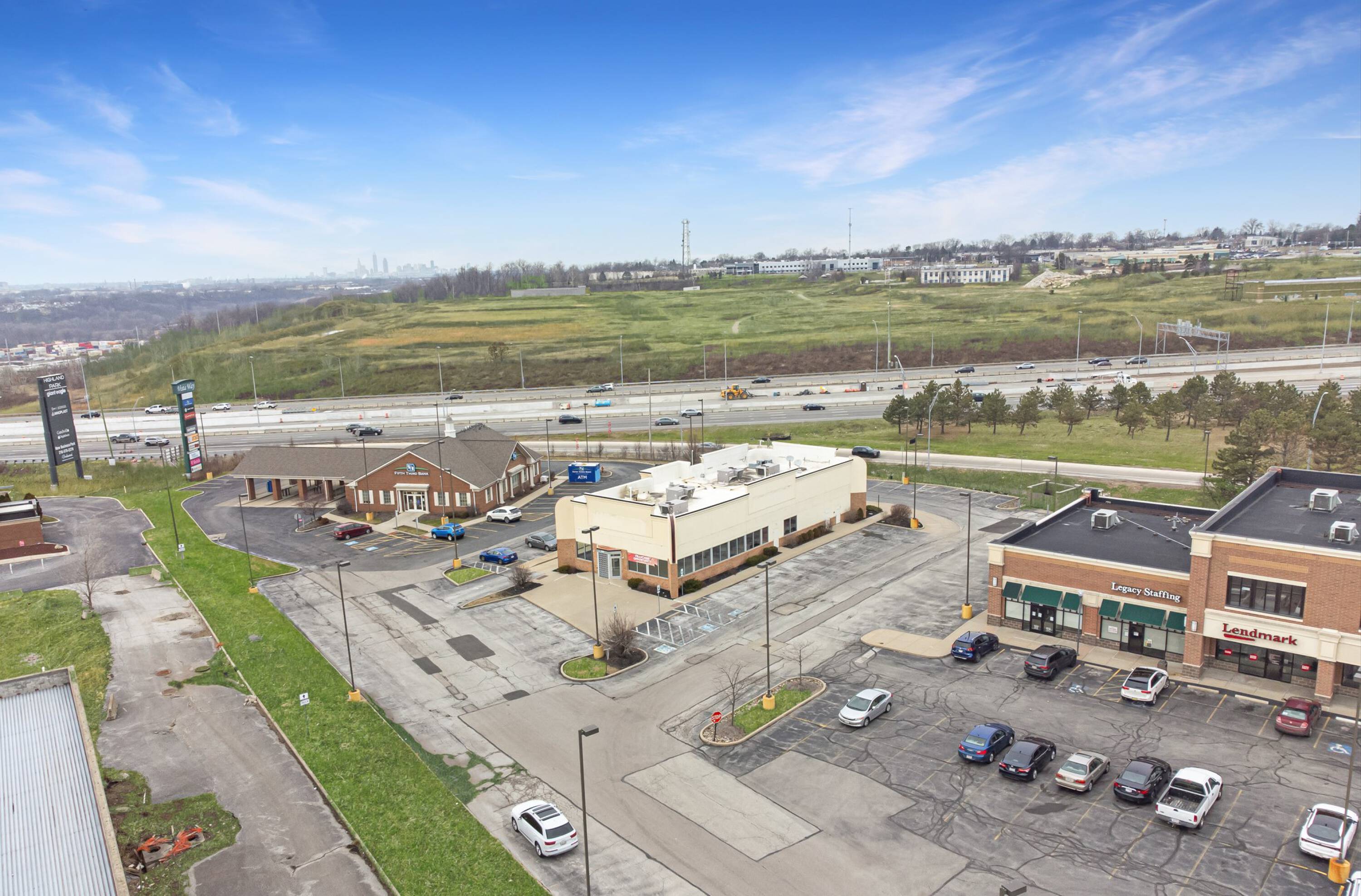 9401 Vista Way, Garfield Heights, OH 44125 | Crexi.com