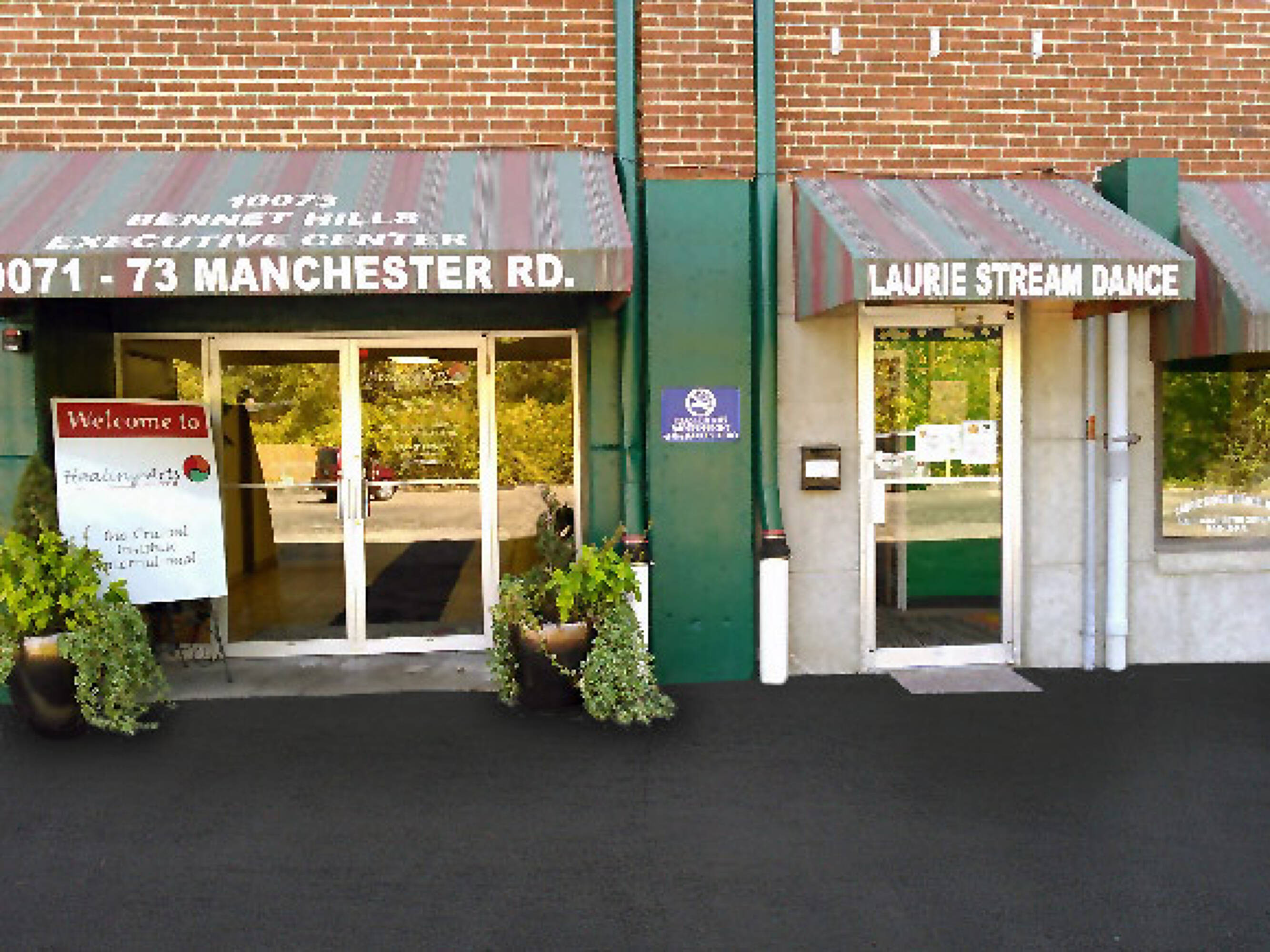 10073 Manchester Rd, St. Louis, MO 63122 | Crexi.com