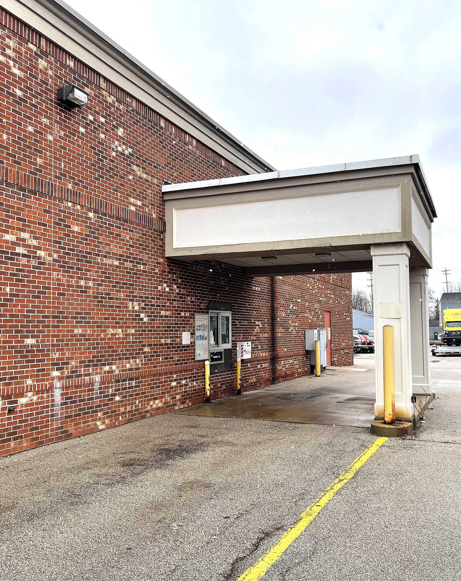 5118 S Martin Luther King Jr Blvd, Lansing, MI 48911 | Crexi.com