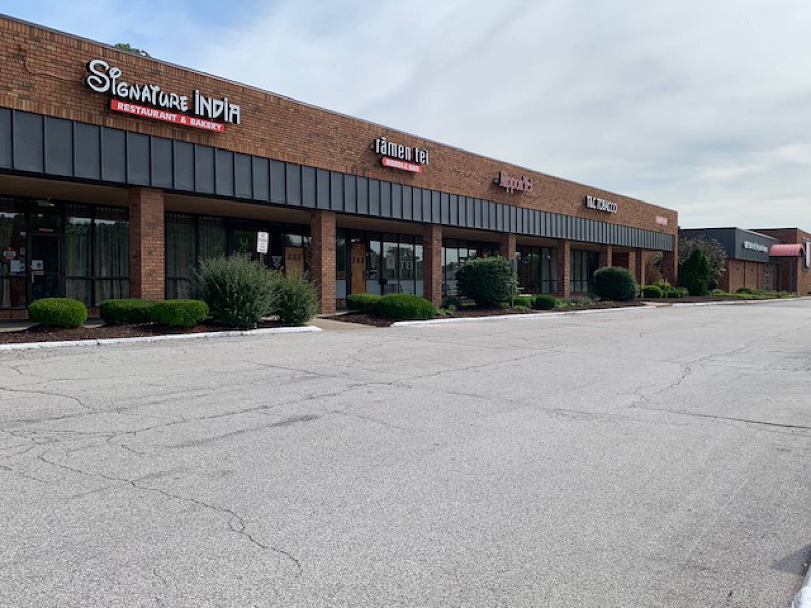 14101 Manchester Rd, Ballwin, MO 63011 | Crexi.com