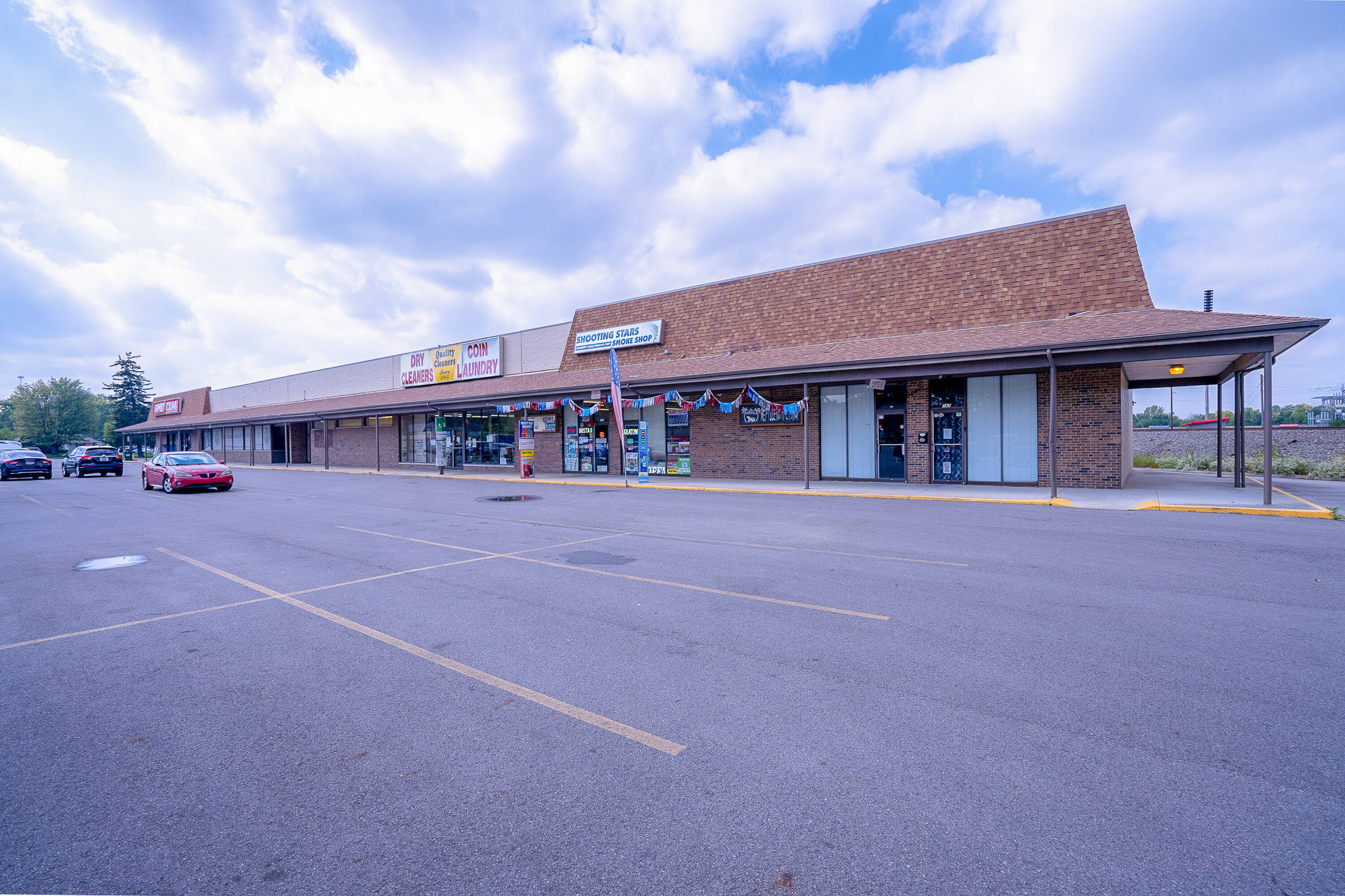 175 W High St, London, OH 43140 | Crexi.com