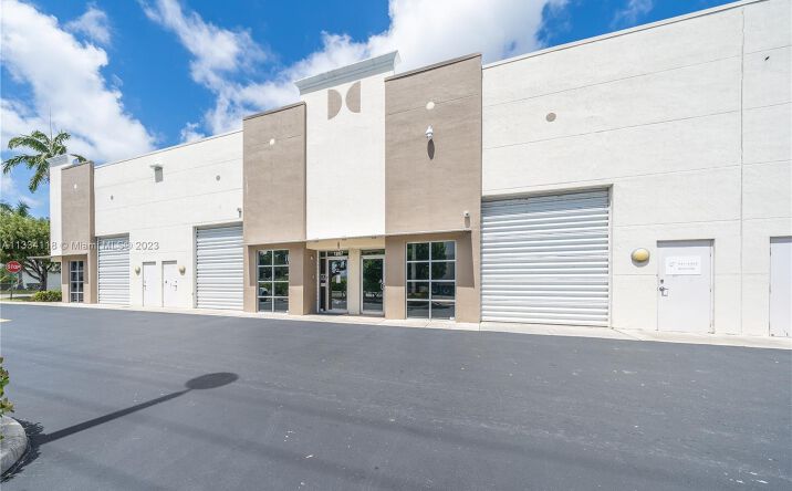 Miami, FL Industrial Space for Rent | Commercial Leasing | Crexi.com