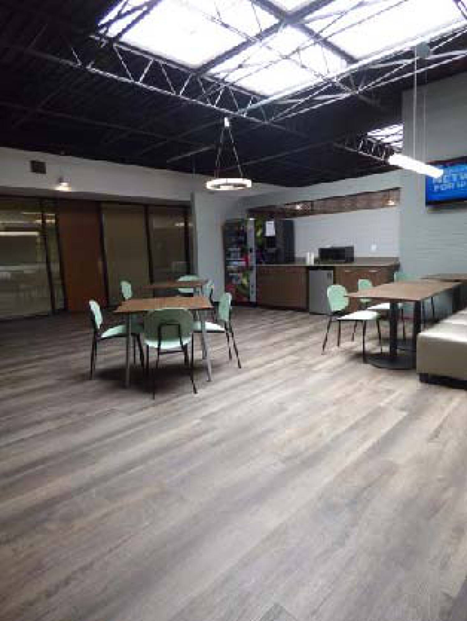 14500 Burnhaven Dr, Burnsville, MN 55306 | Crexi.com