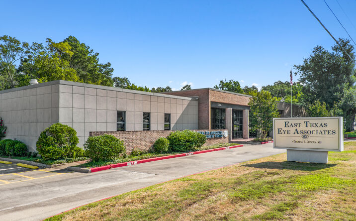 Pictures of Office, Retail property located at 1306 W Frank Ave, Lufkin ...