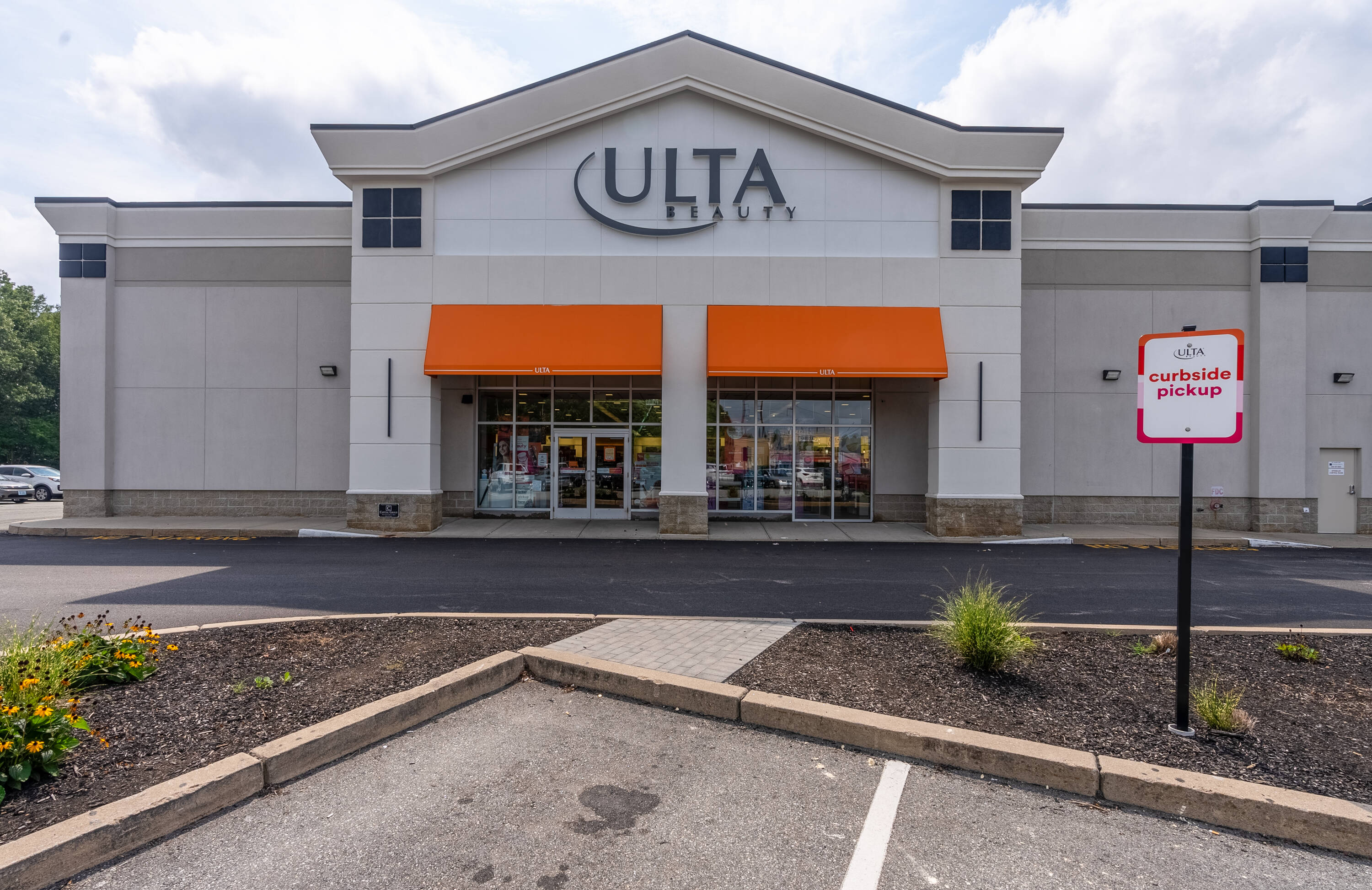 1350 Bald Hill Rd, Warwick, RI 02886 | Crexi.com