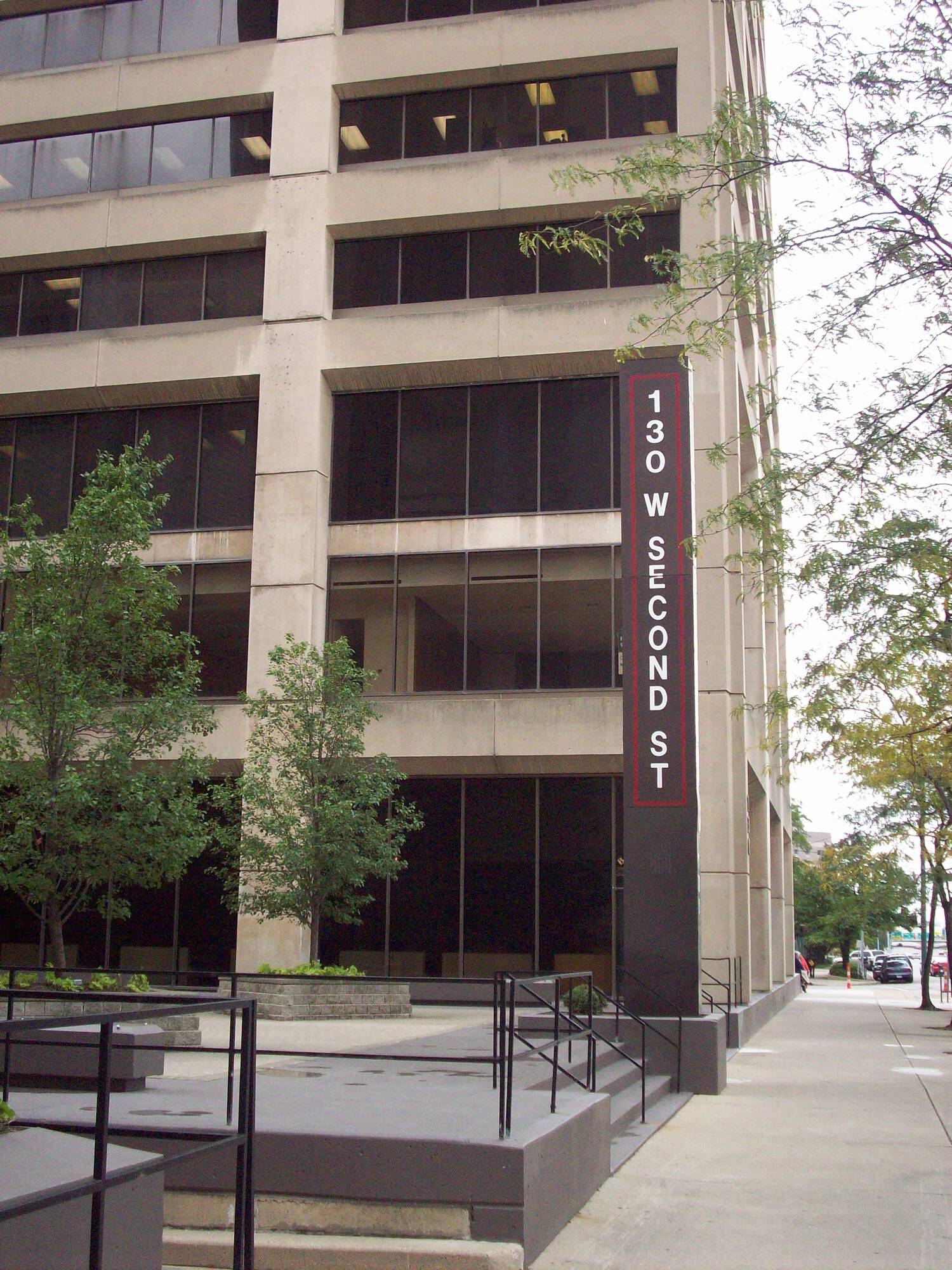 130 W 2nd St, Dayton, OH 45402 | Crexi.com