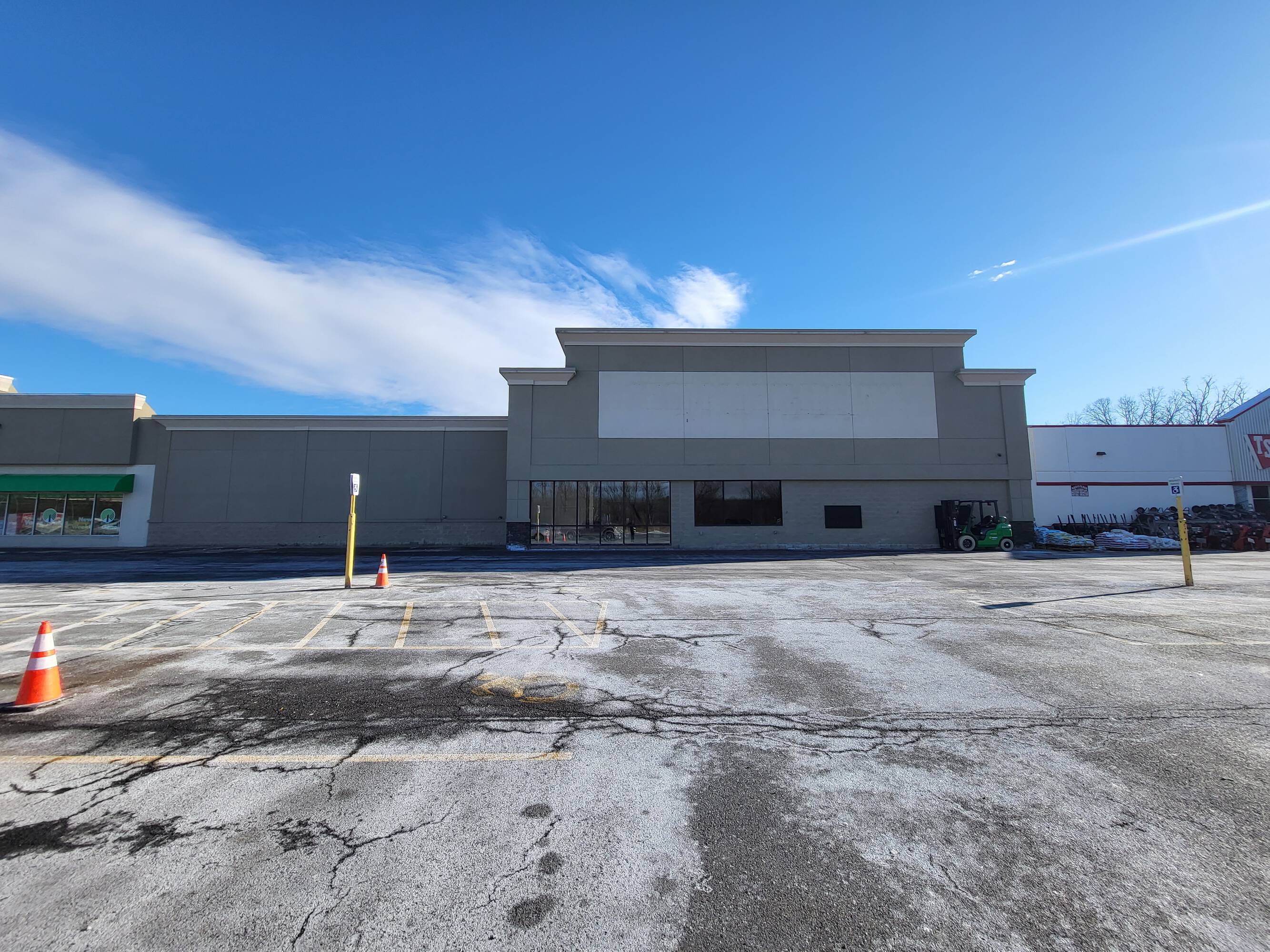 6740 NY-31, Newark, NY 14513 | Crexi.com