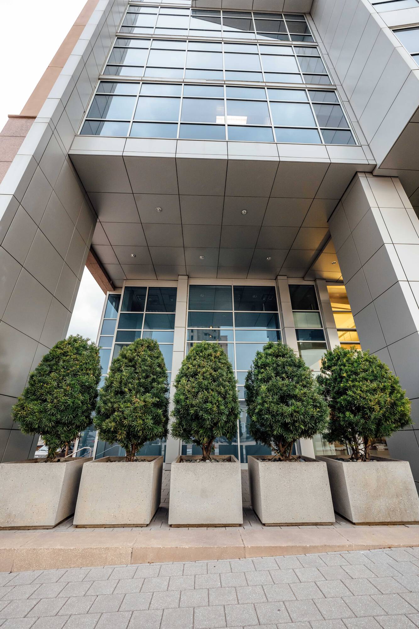 400 Convention St, Baton Rouge, LA 70802 | Crexi.com