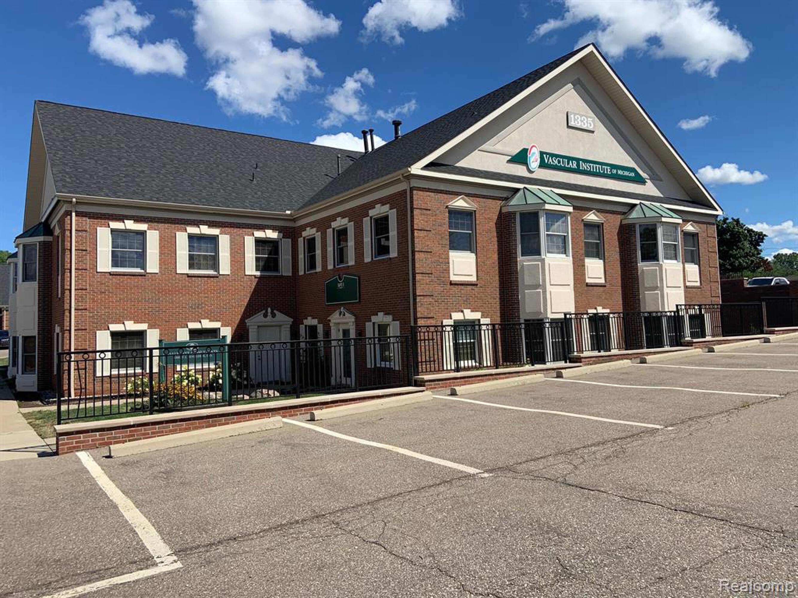 1335 S Linden Rd, Flint, MI 48532 | Crexi.com