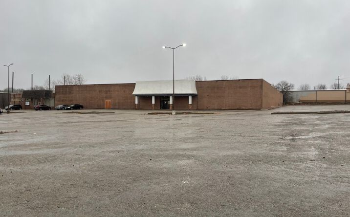 905 NE Colbern Rd, Lee's Summit, MO 64086 | Crexi.com