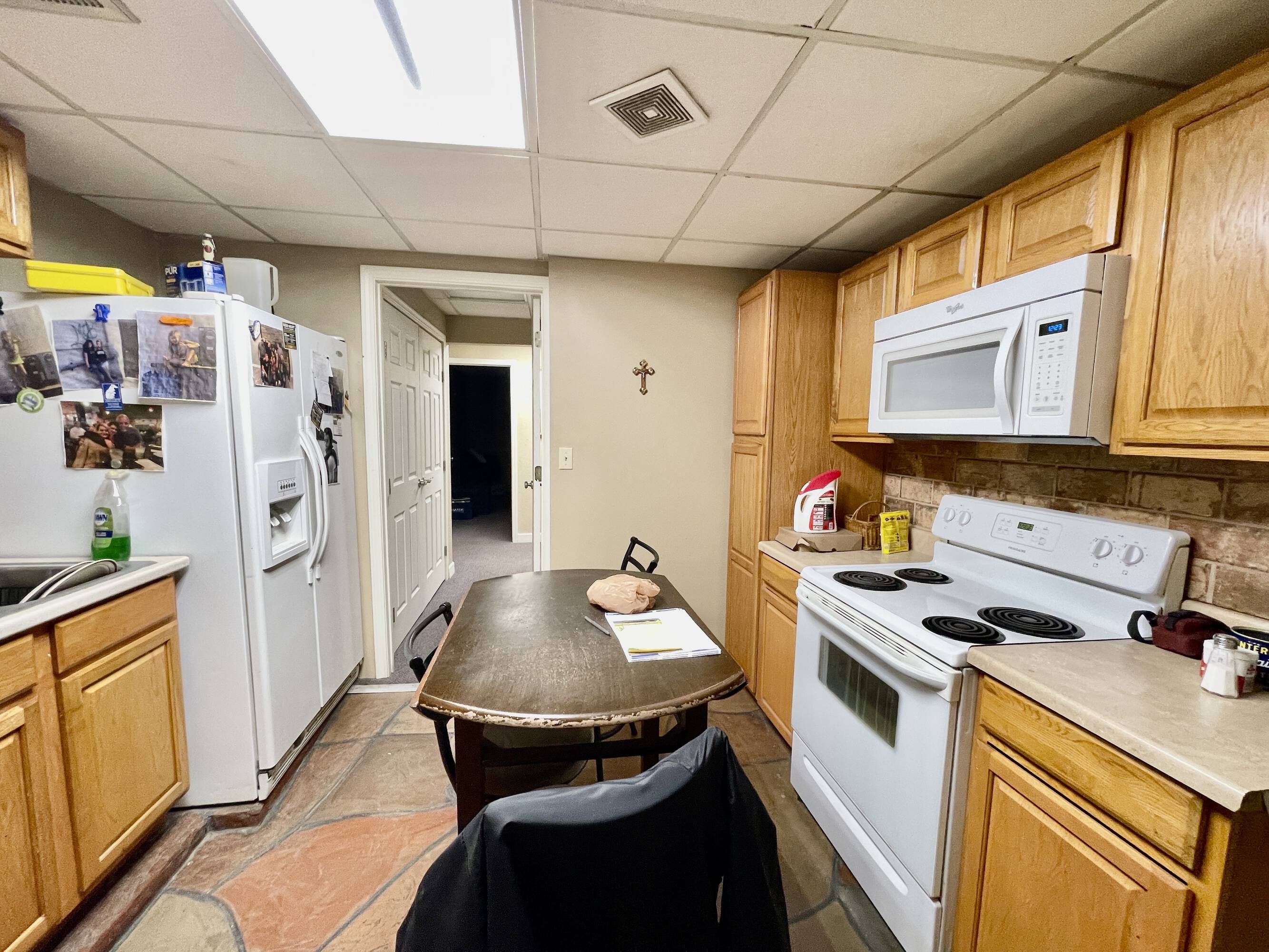 2138 N Kansas Ave, Topeka, KS 66608 | Crexi.com