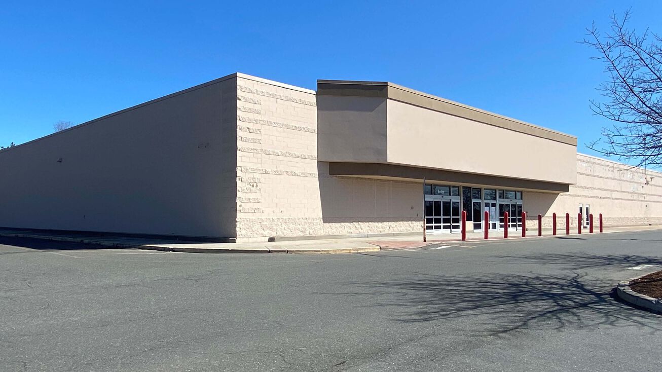 69 Prospect Hill Rd, East Windsor, CT 06088 | Crexi.com