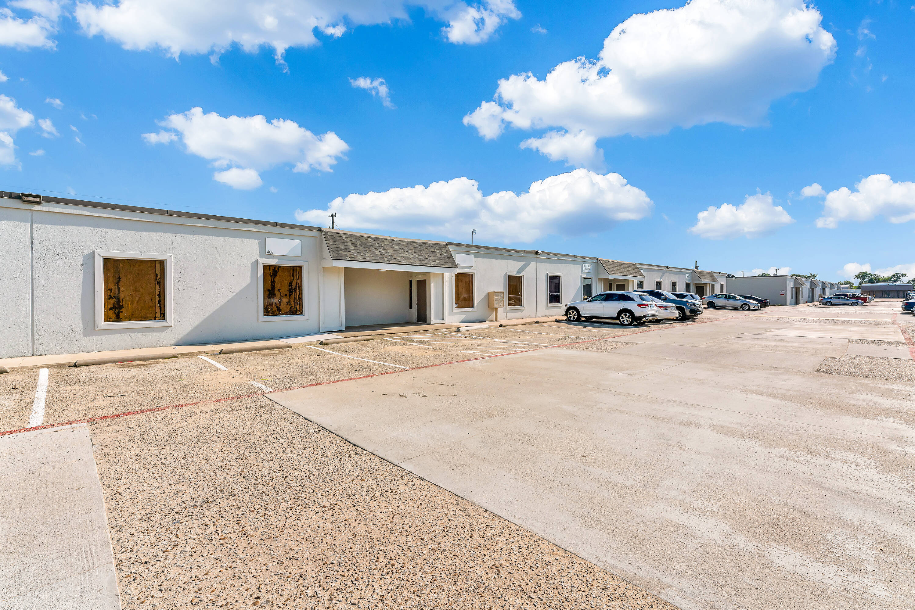 10911 Dennis Rd, Dallas, TX 75229 | Crexi.com