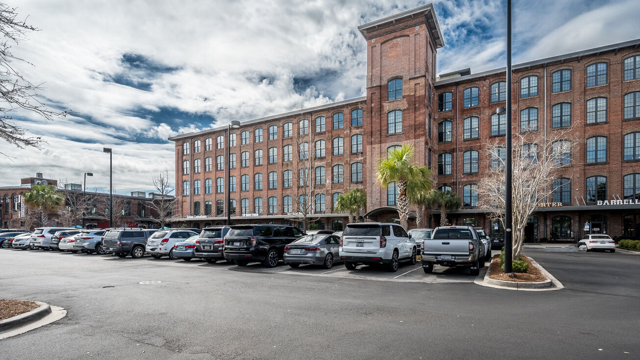 701 E Bay St, Charleston, SC 29403 - Retail Space for Lease - 701 East ...