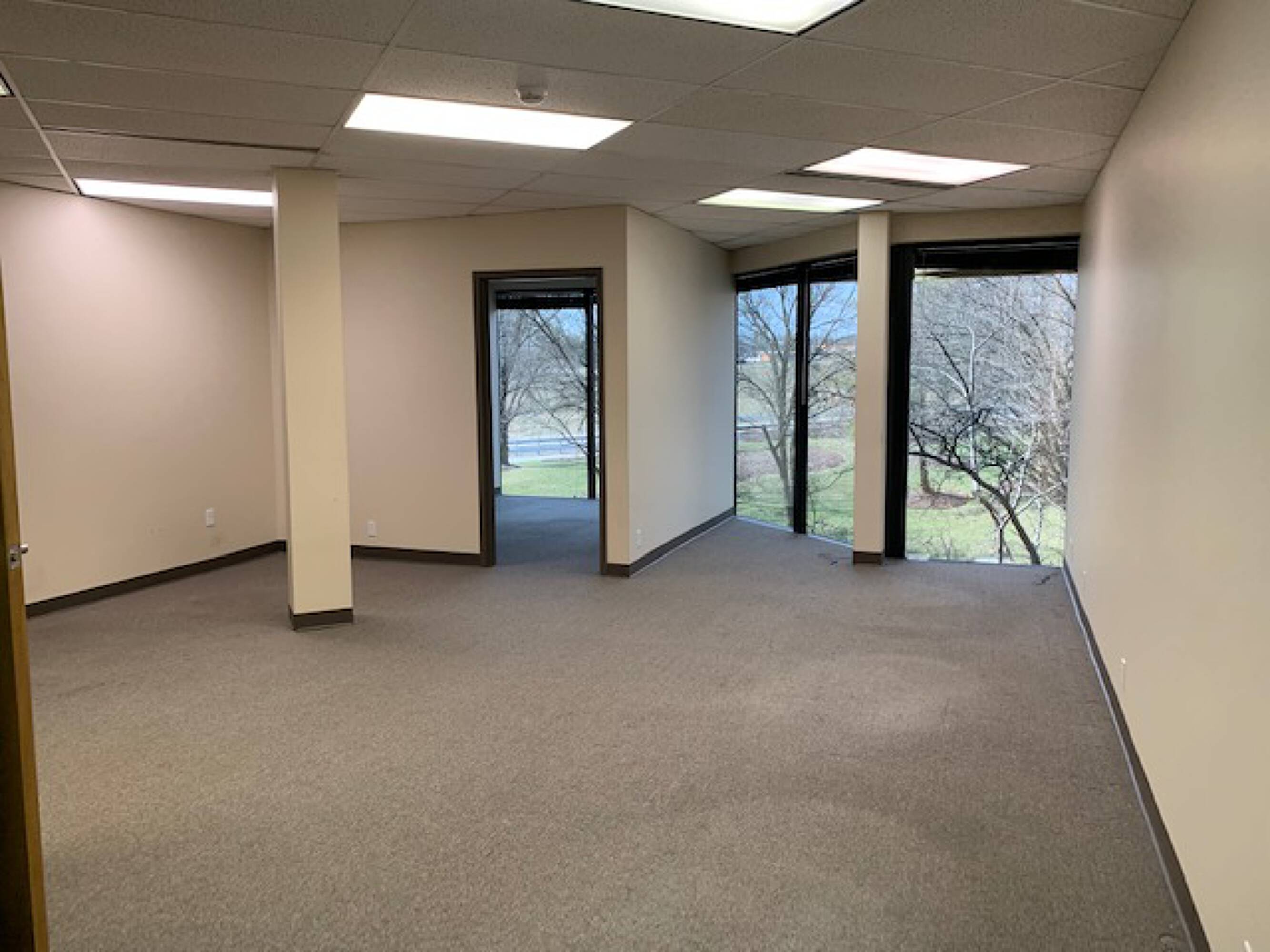 12977 N Forty Dr, St. Louis, MO 63141 | Crexi.com