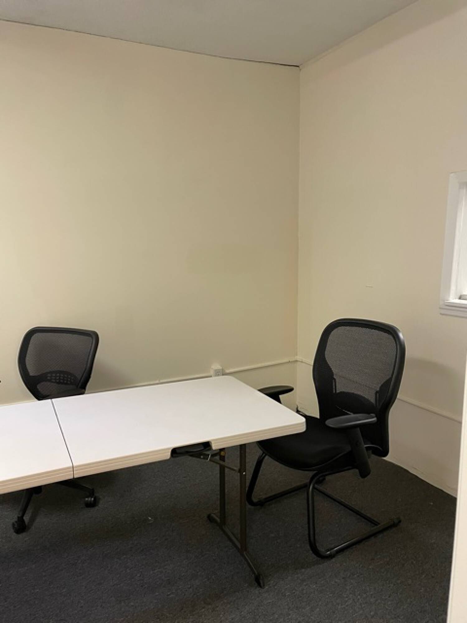 294 W MERRICK RD Freeport NY 11520-3374 APN: 54 92 517 | Crexi.com