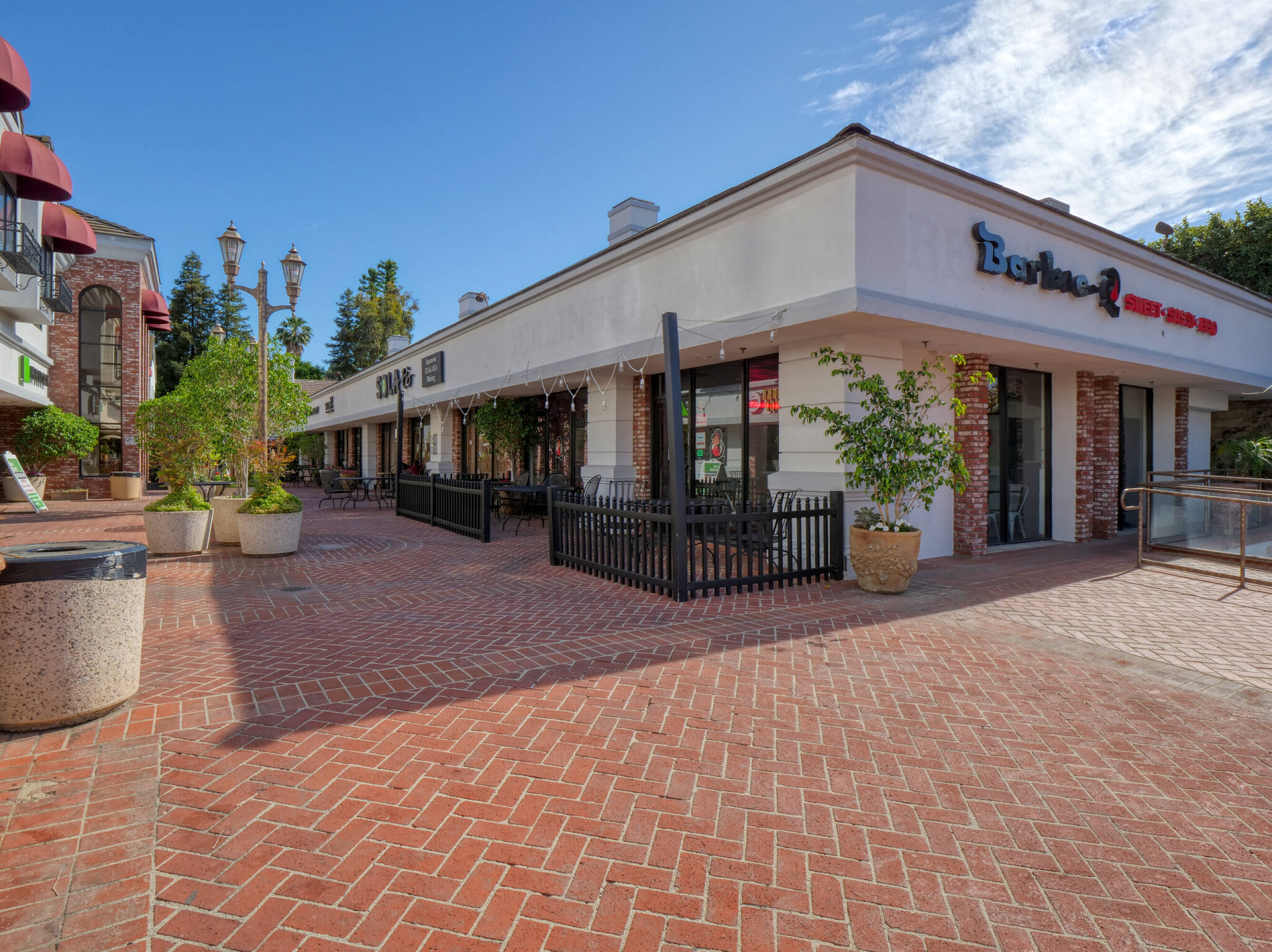 15928 Ventura Blvd, Los Angeles, CA 91436 | Crexi.com