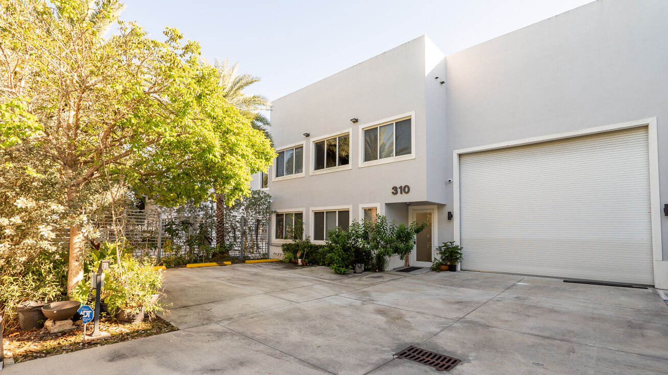 310 NE 60th St, Miami, FL 33137 - Industrial Space for Lease - 320 NE 60 St