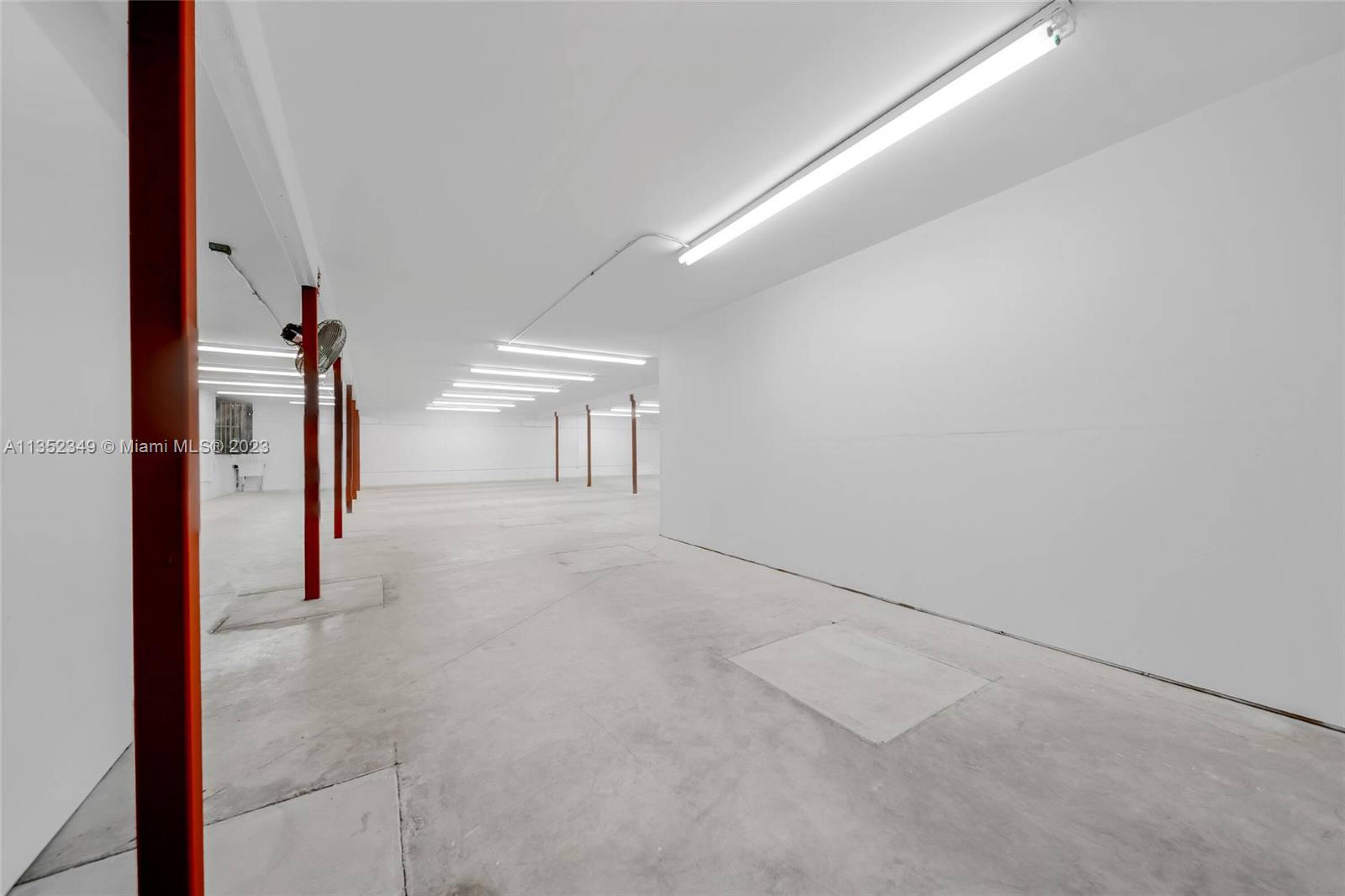 8009 NW 29th St # 8009, Doral, FL 33122 - Industrial Space for Lease ...