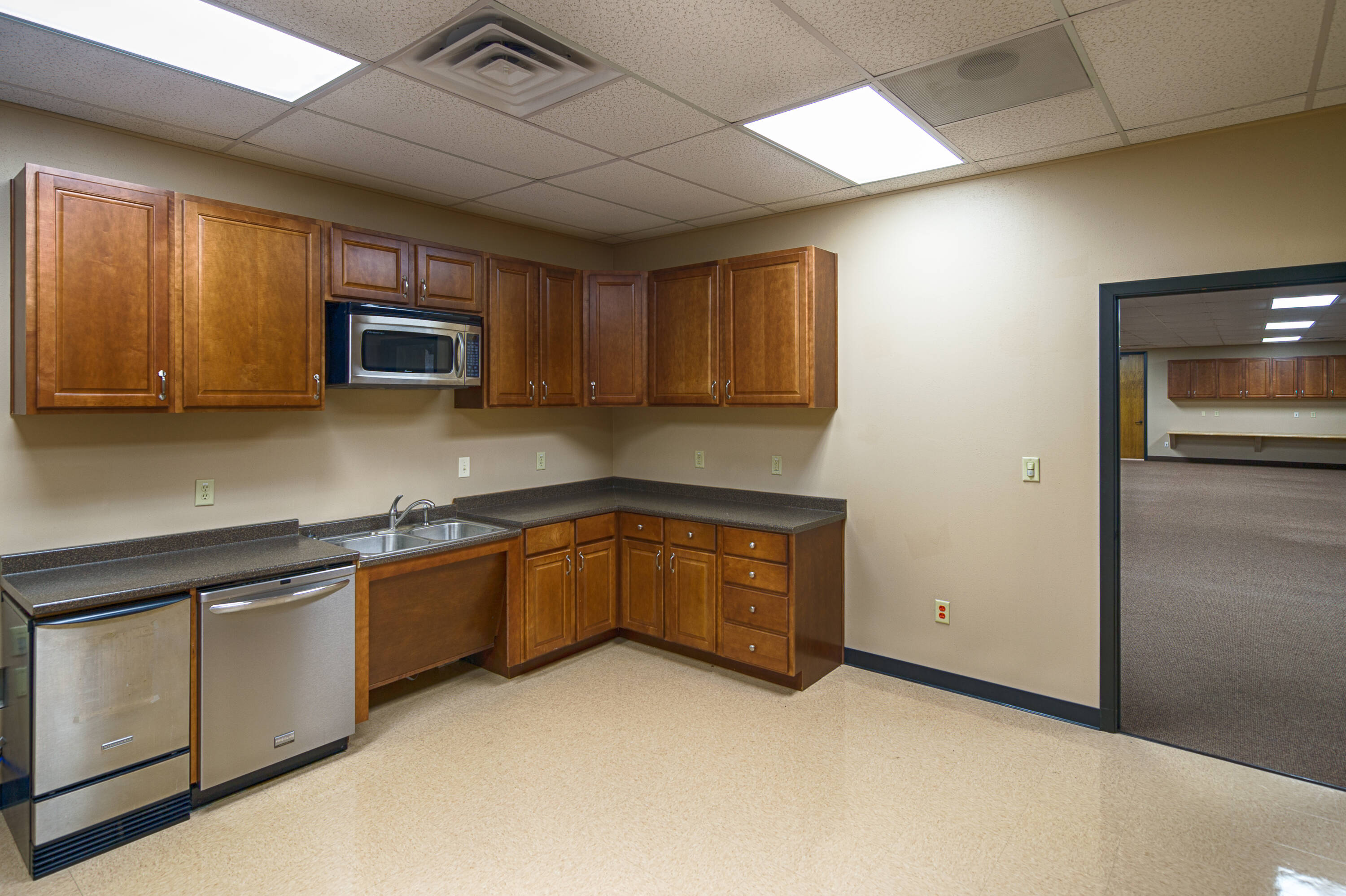 231 NE Loop 820, Hurst, TX 76053 | Crexi.com