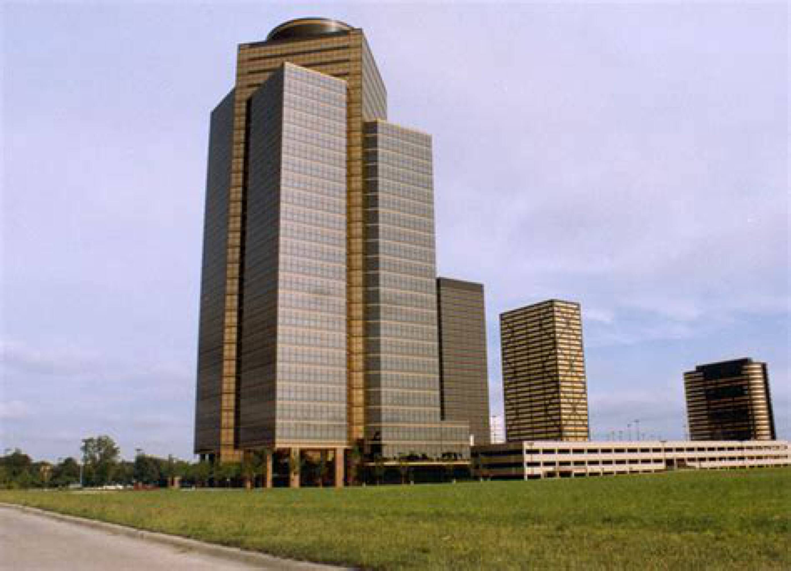 1000 Town Center, Southfield, MI 48075 | Crexi.com
