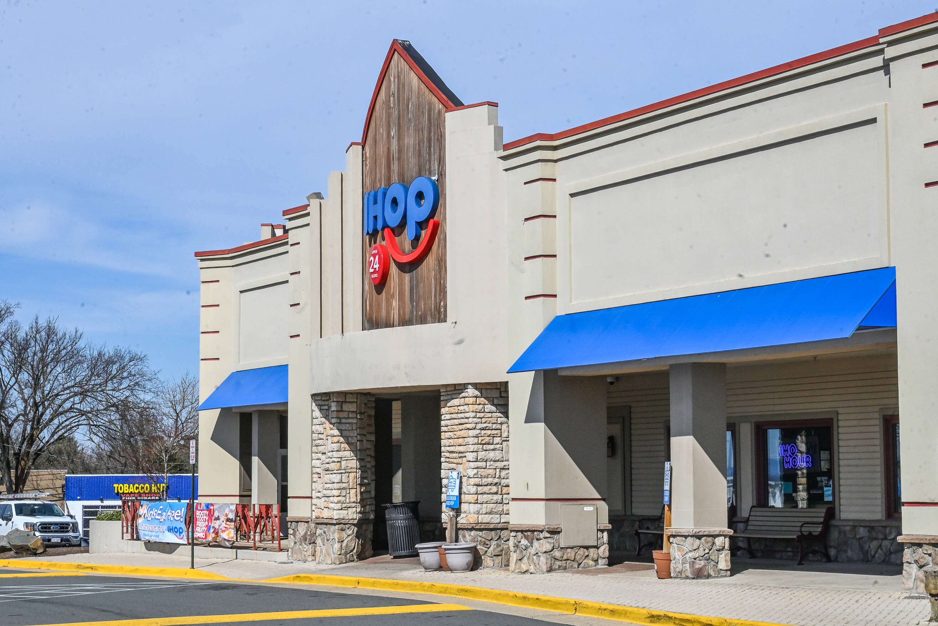 13810 Braddock Rd, Centreville, VA 20121 | Crexi.com