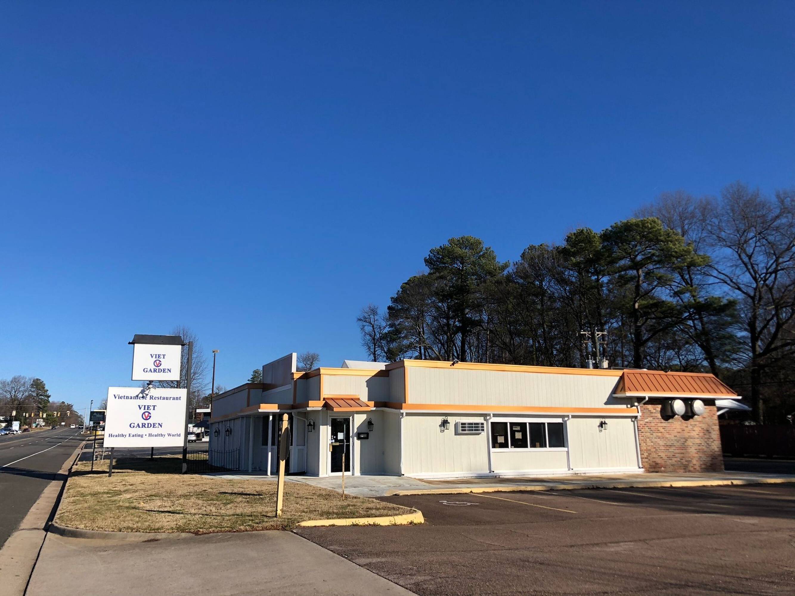 7103 Brook Rd, Richmond, VA 23227 | Crexi.com