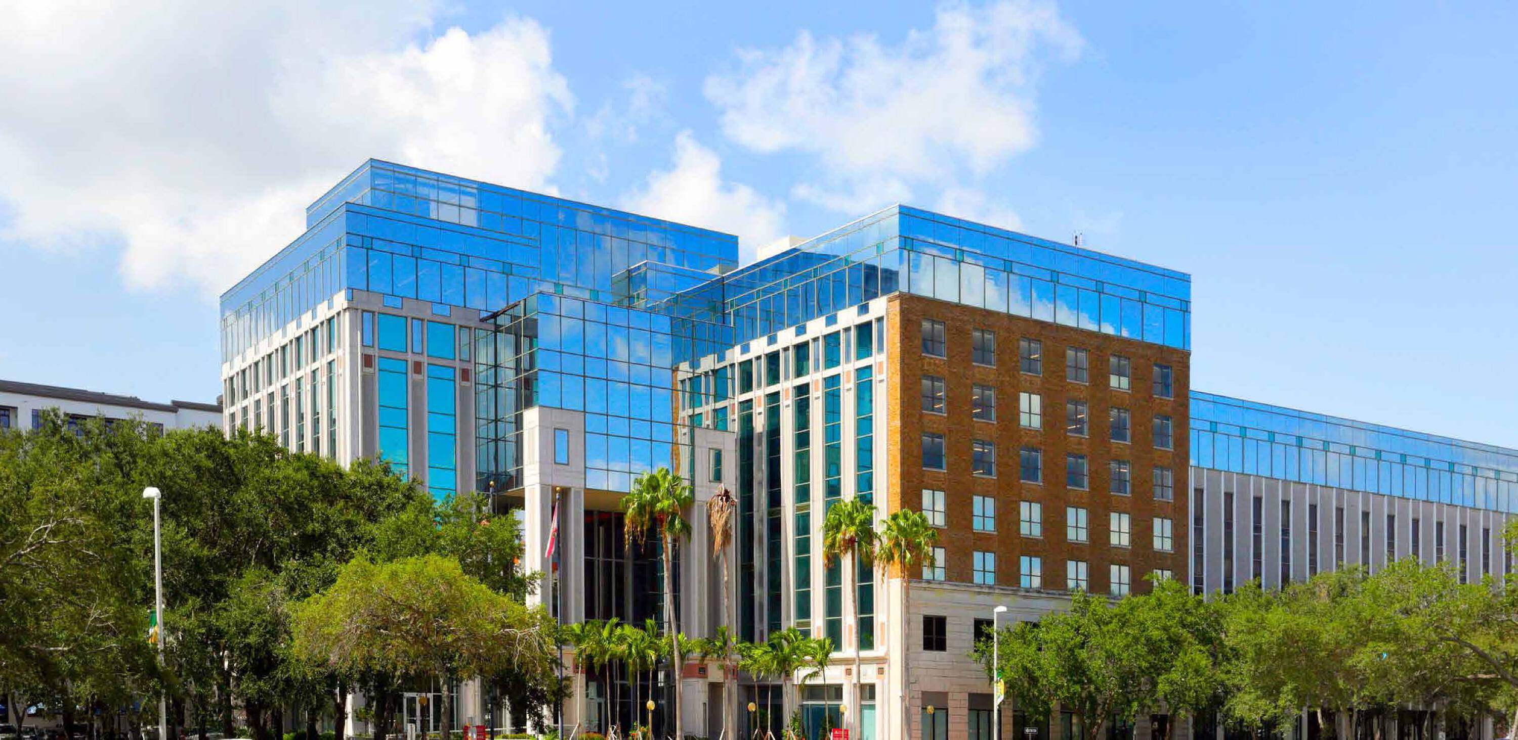 490 1st Ave S, St. Petersburg, FL 33701 | Crexi.com