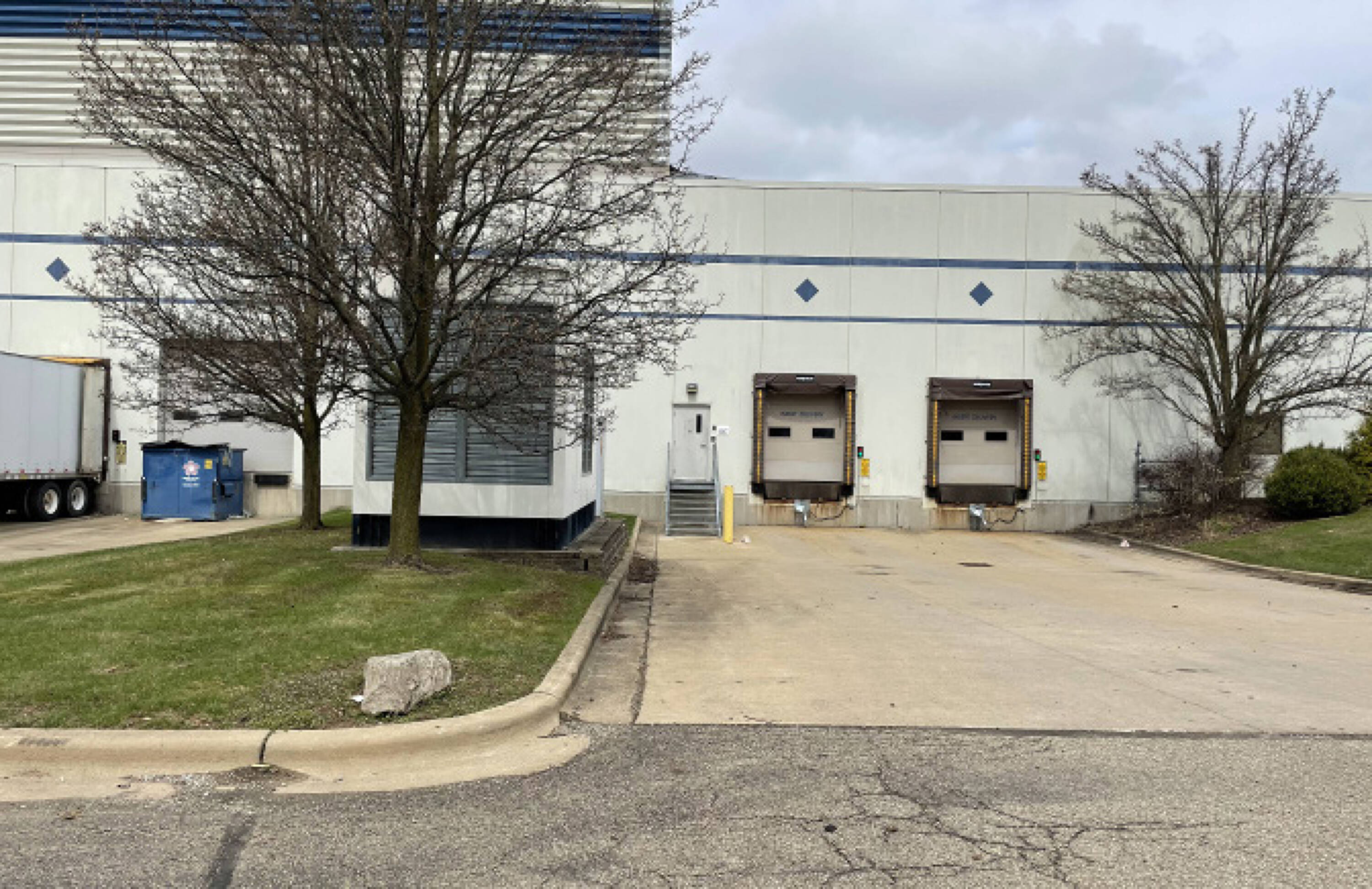 1466 ENTERPRISE PKWY Wooster OH 44691-7963 APN: 67-00283.005 | Crexi.com