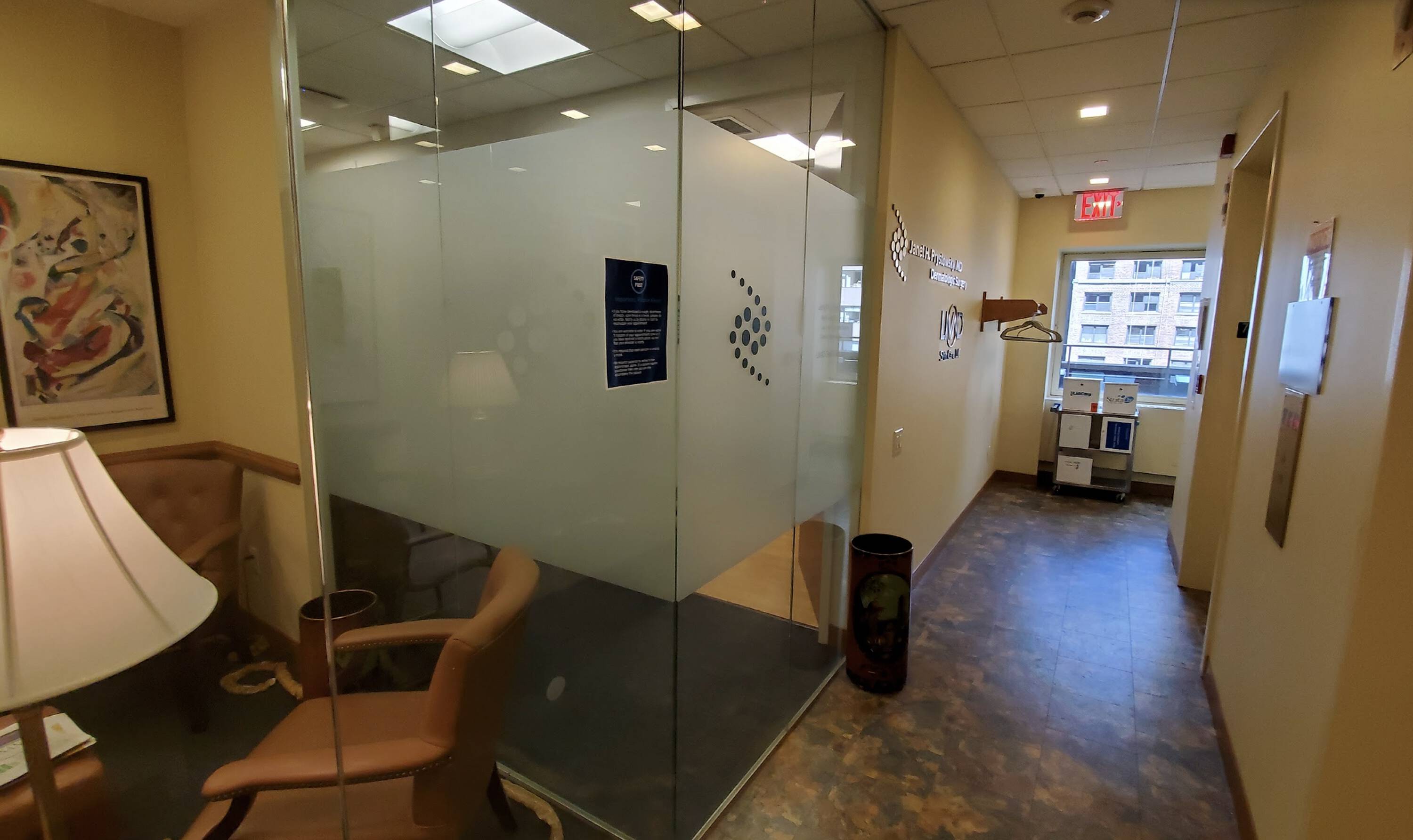 110 E 55th St, New York, NY 10022 | Crexi.com