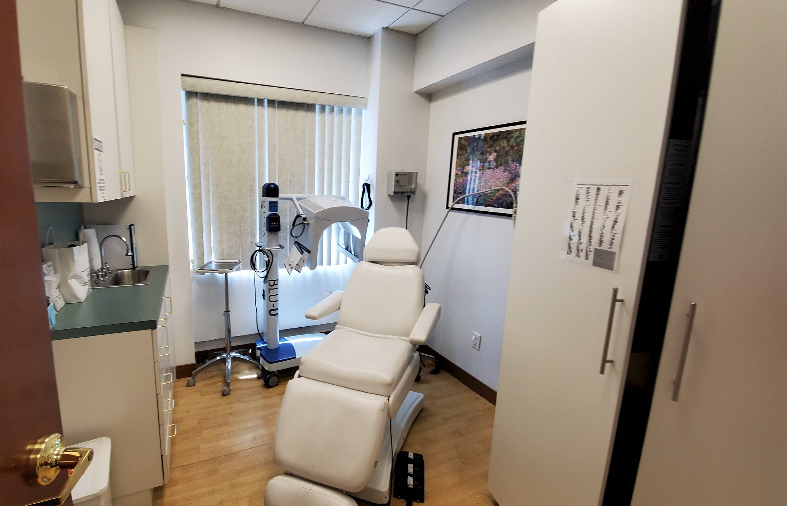 110 E 55th St, New York, NY 10022 | Crexi.com