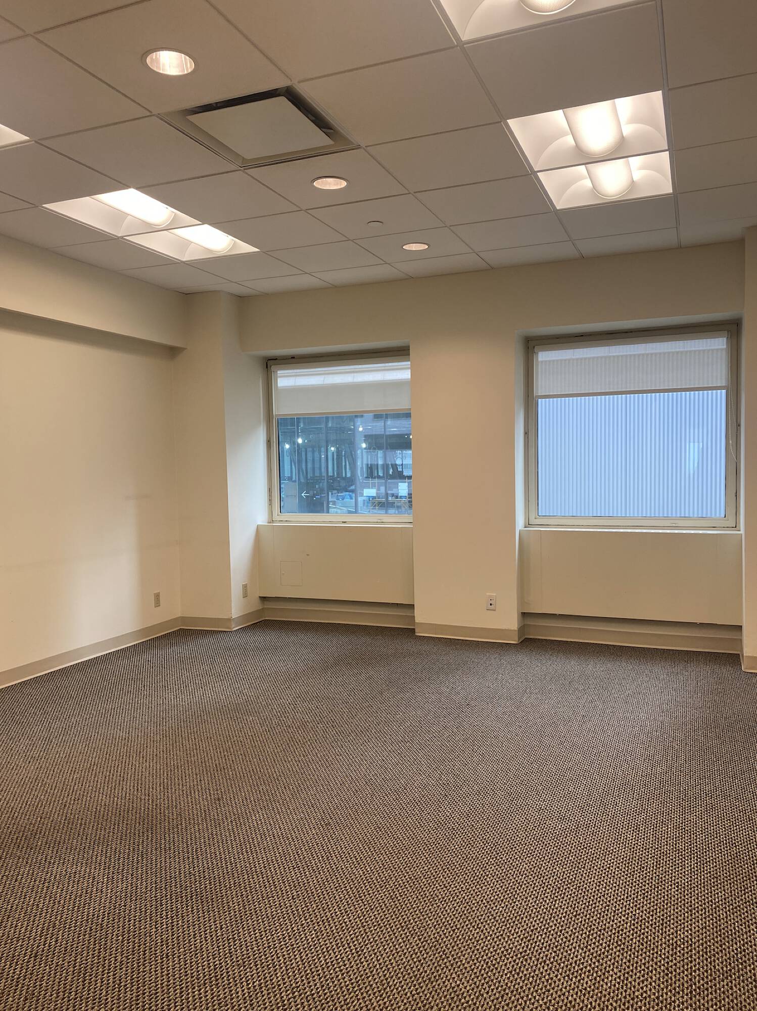 110 E 55th St, New York, NY 10022 | Crexi.com