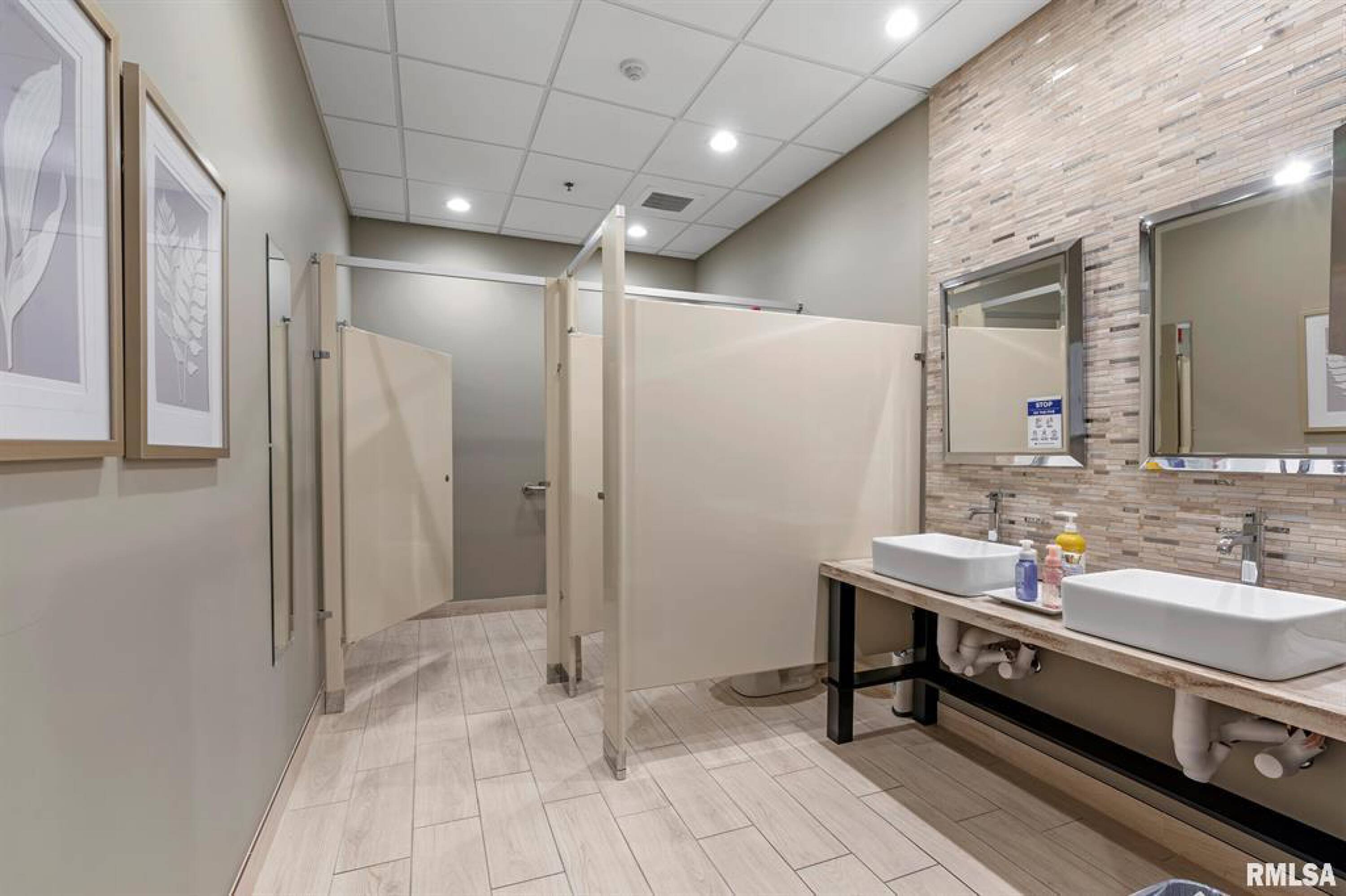 4205 Wabash Ave, Springfield, IL 62711 | Crexi.com