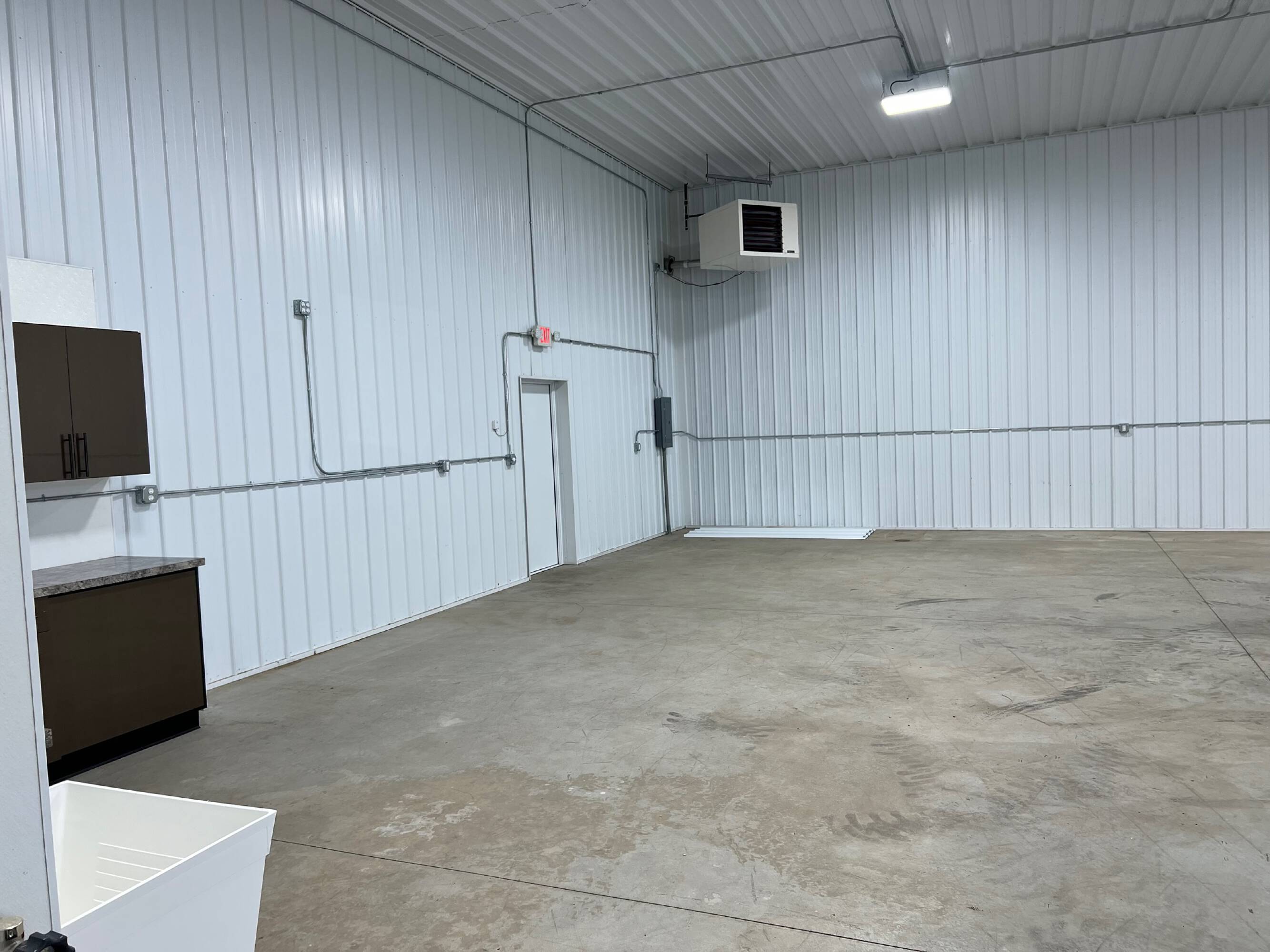 4501 Airport Dr, Valparaiso, IN 46383 | Crexi.com