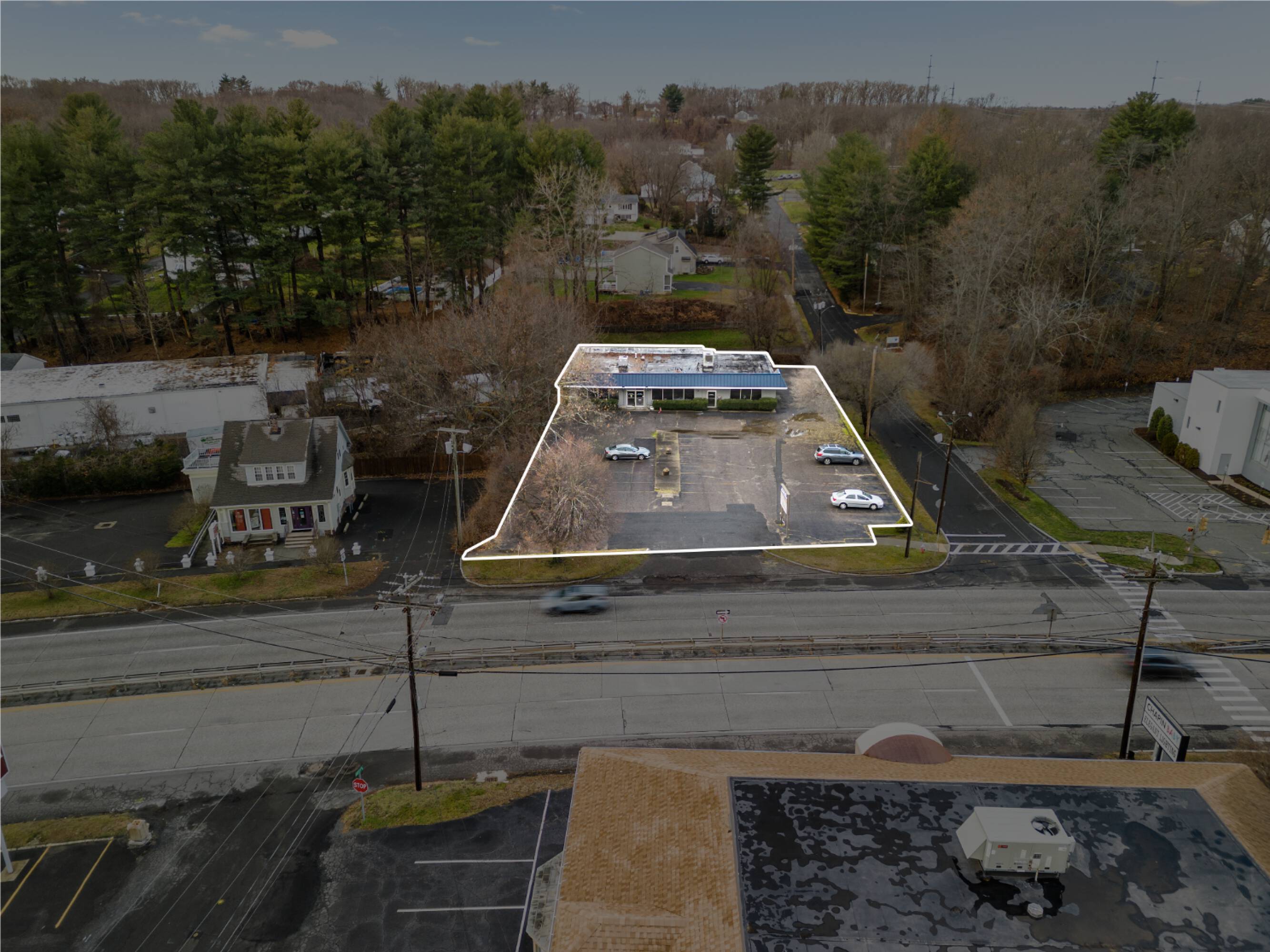 1654 RIVERDALE ST West Springfield MA 01089-1067 APN: WSPR M:00226 B ...