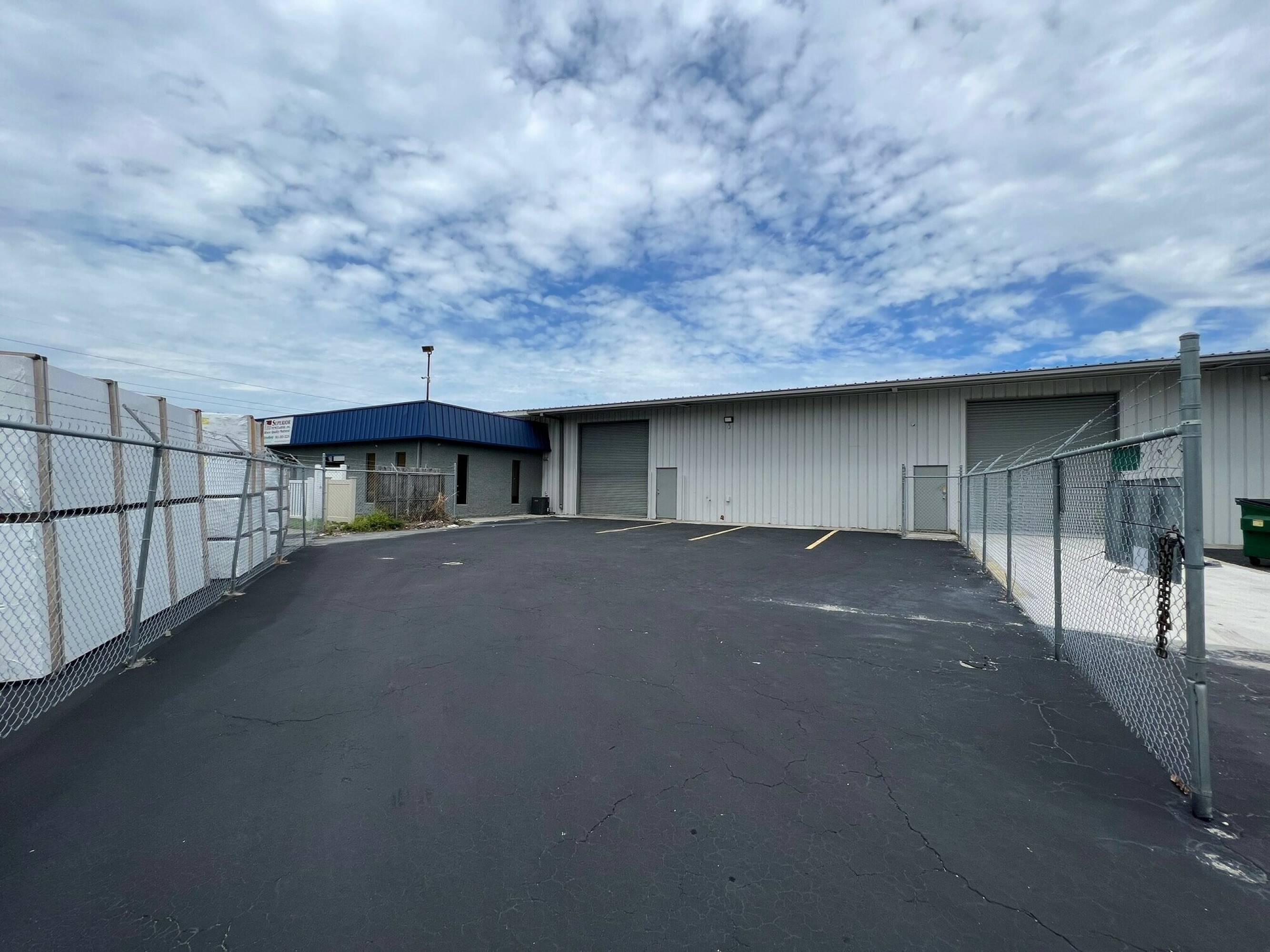 2383 Industrial Blvd, Sarasota, FL 34234 | Crexi.com