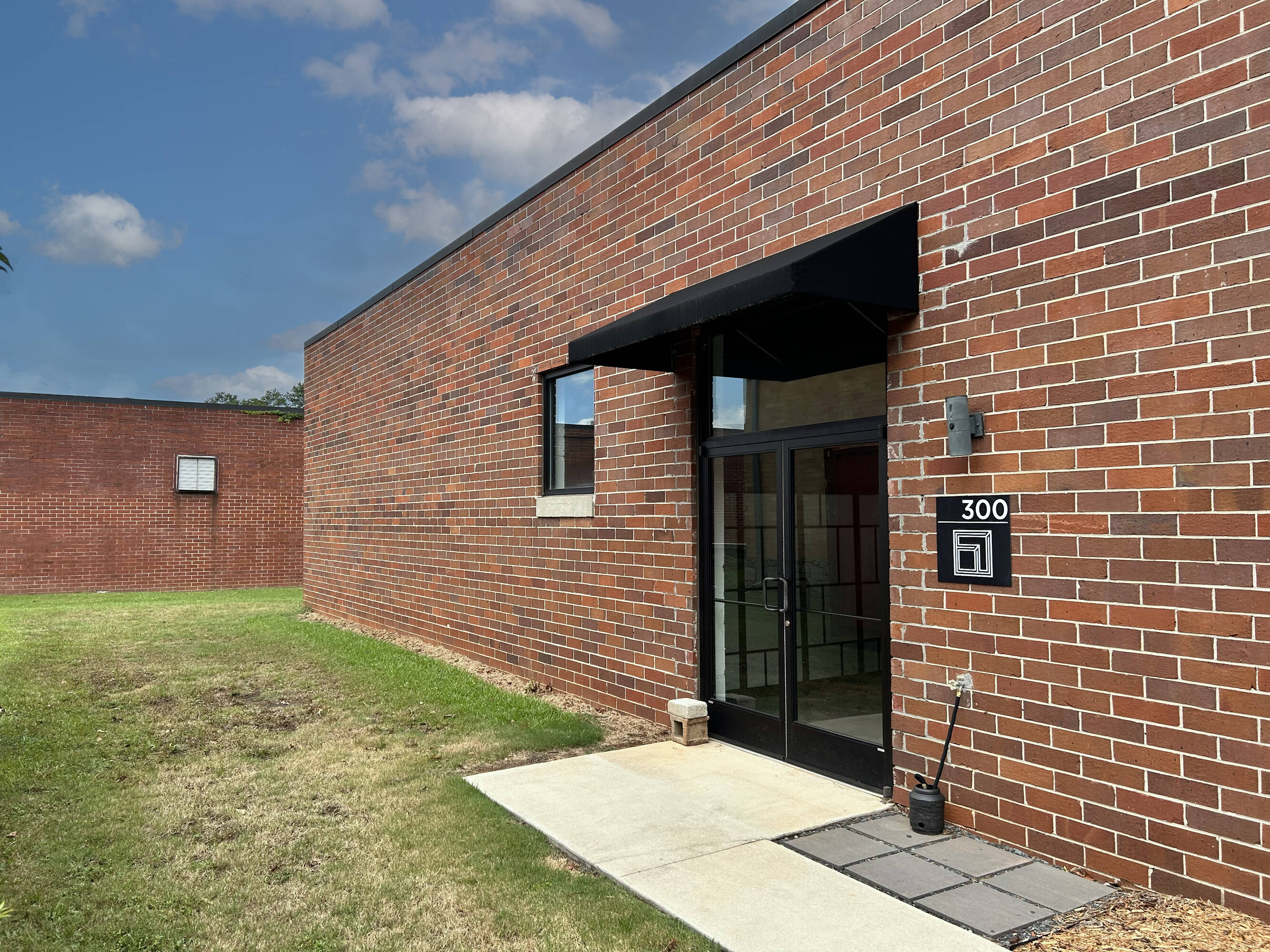 250 Laredo Dr, Decatur, GA 30030 | Crexi.com