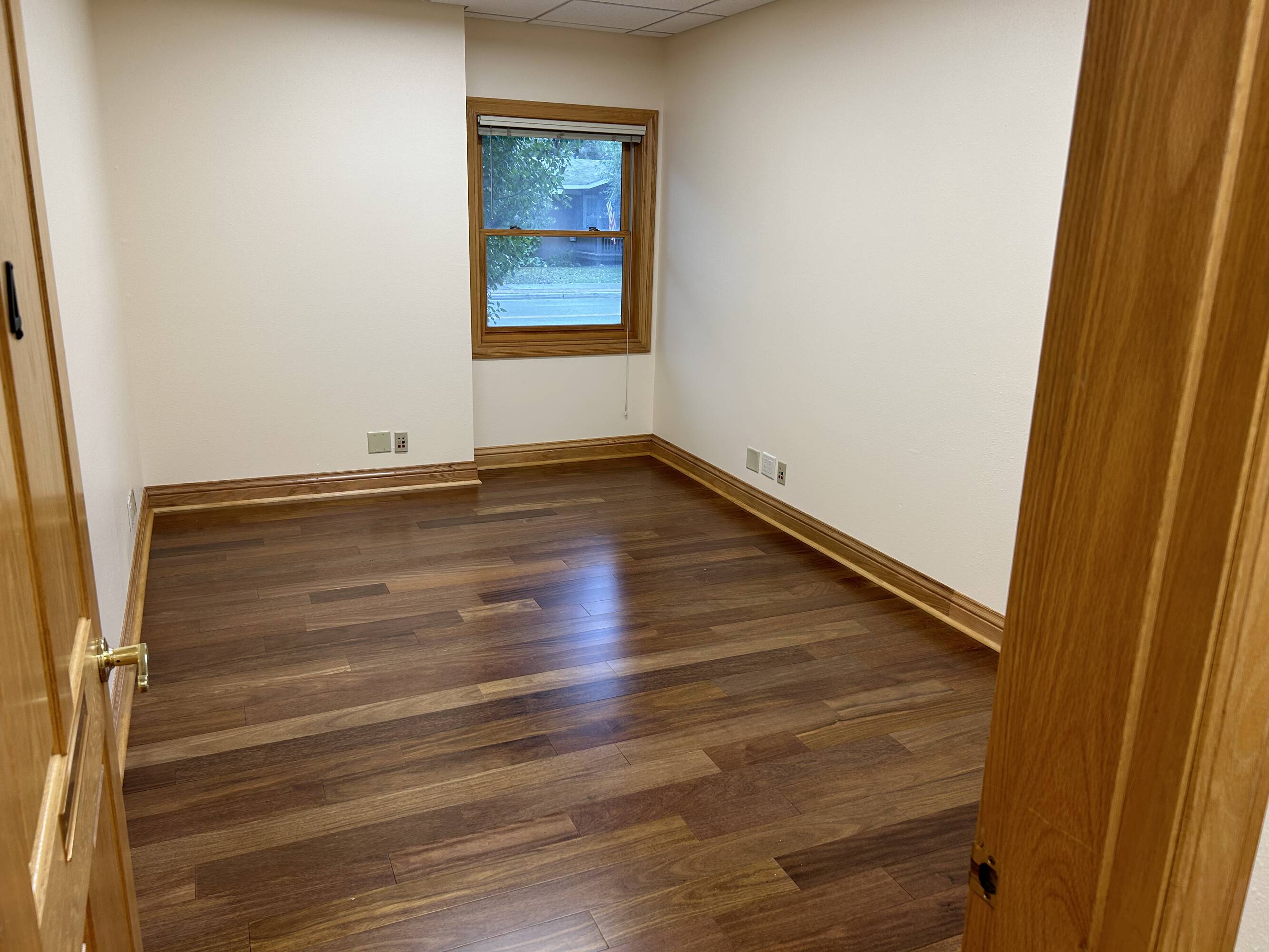 480 S Cache St, Jackson, WY 83001 | Crexi.com