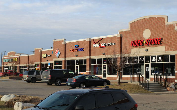 900 N Lapeer Rd, Oxford, MI 48371 - Retail Space for Lease
